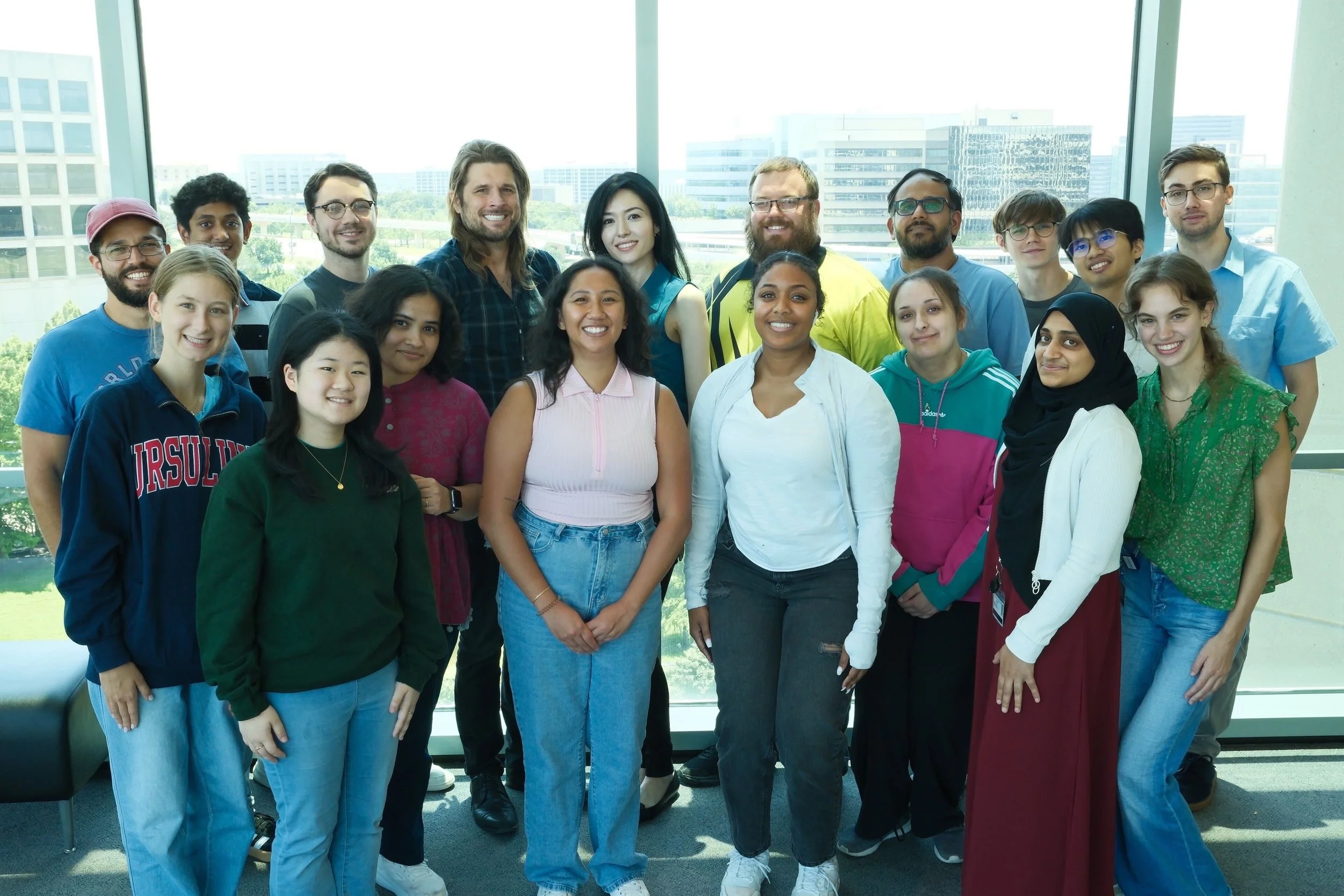 Sanders Lab: Meet the Lab — Sanders Lab (UTSW)