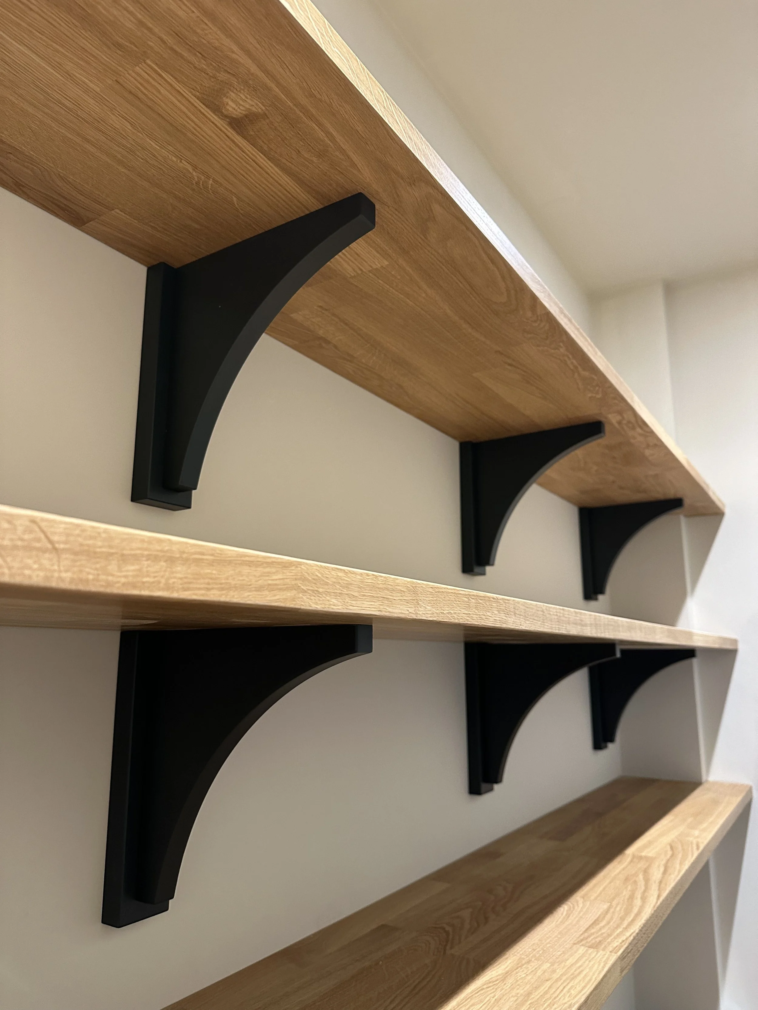 Shelf Brackets - Hidden fixtures - Spray finished or European Oak ...