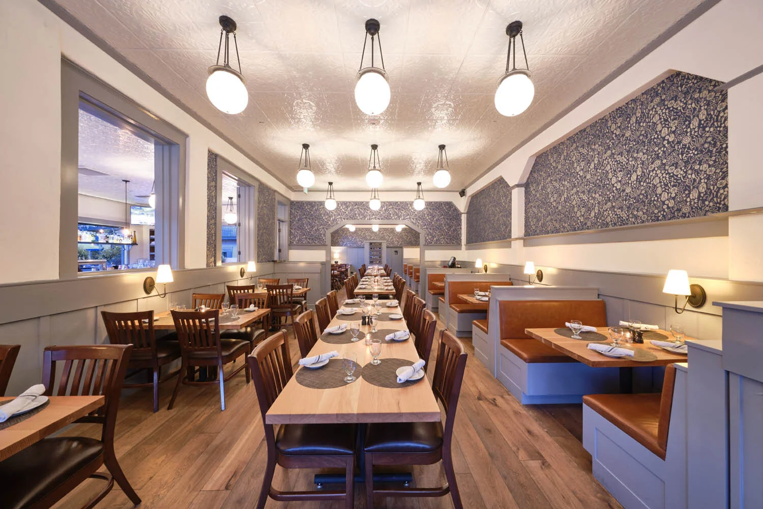 Restaurant — Calistoga Inn