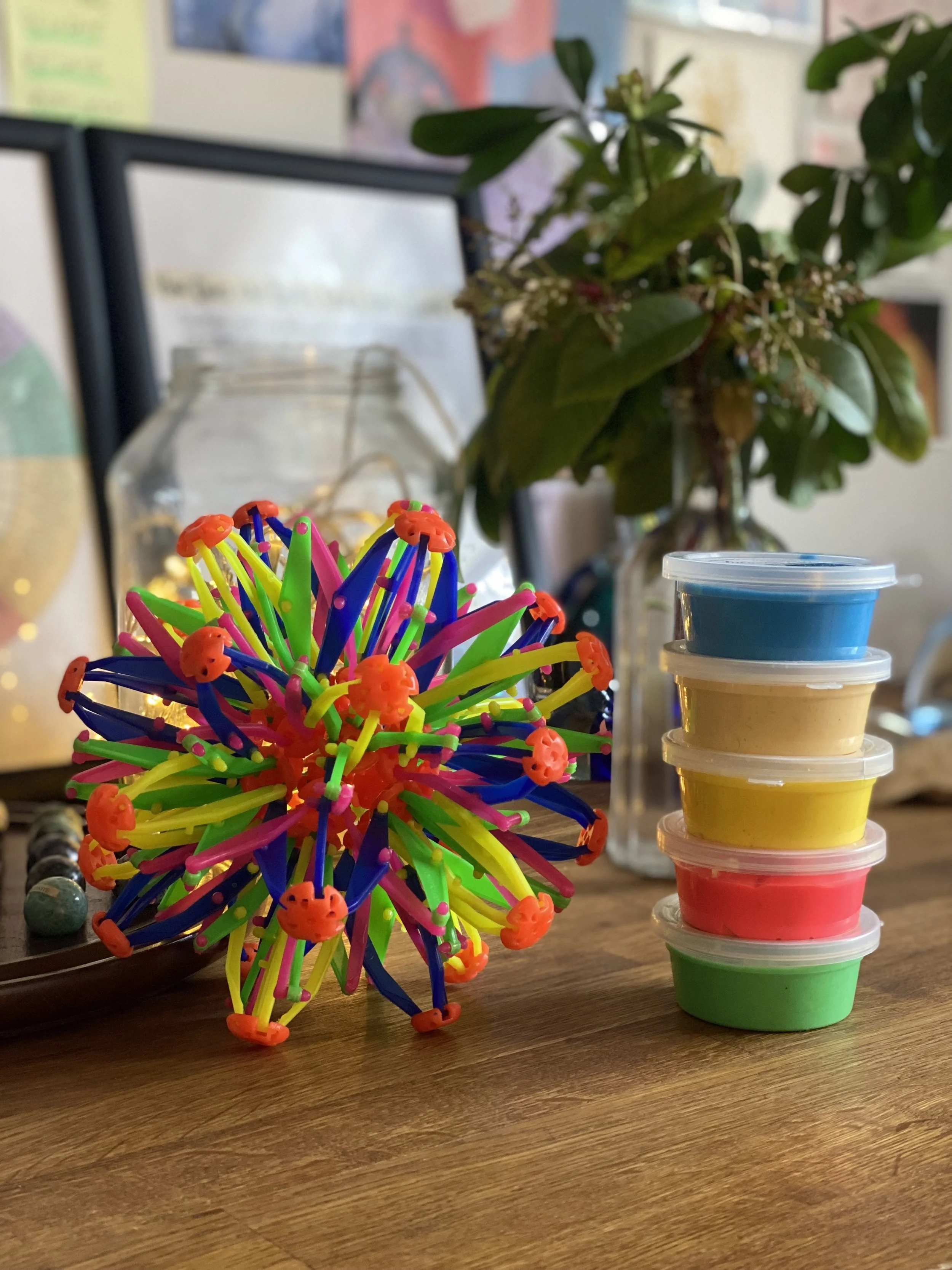 JULIA RIZZOLO COUNSELLING & THERAPY