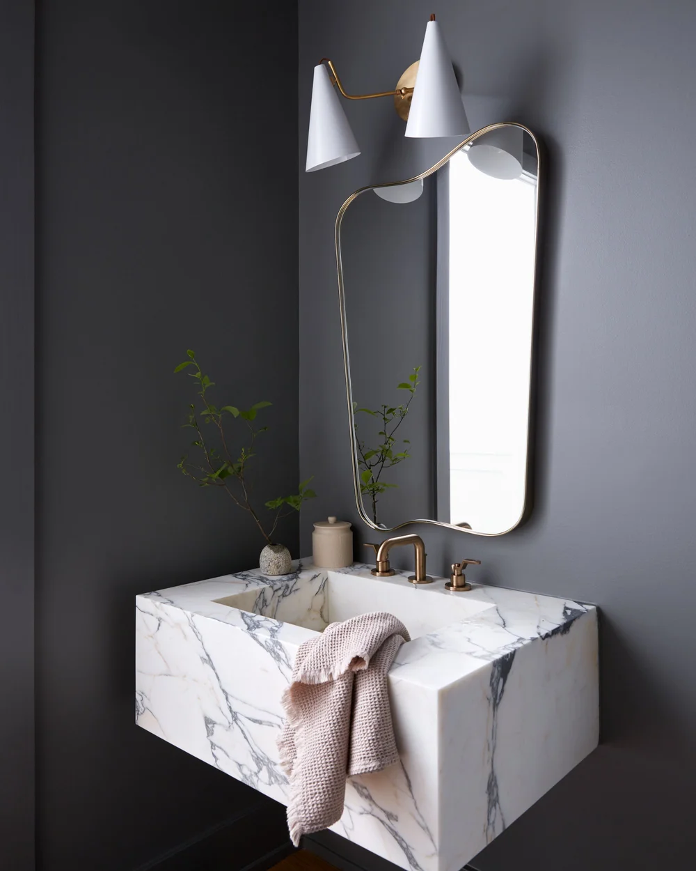 Baintree — Far Studio