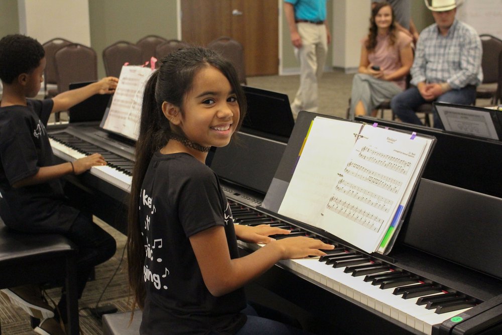 Group Piano — Piano Pyramid®️