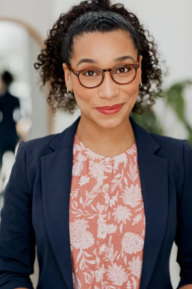 Headshots — Elena Victoria Feliz