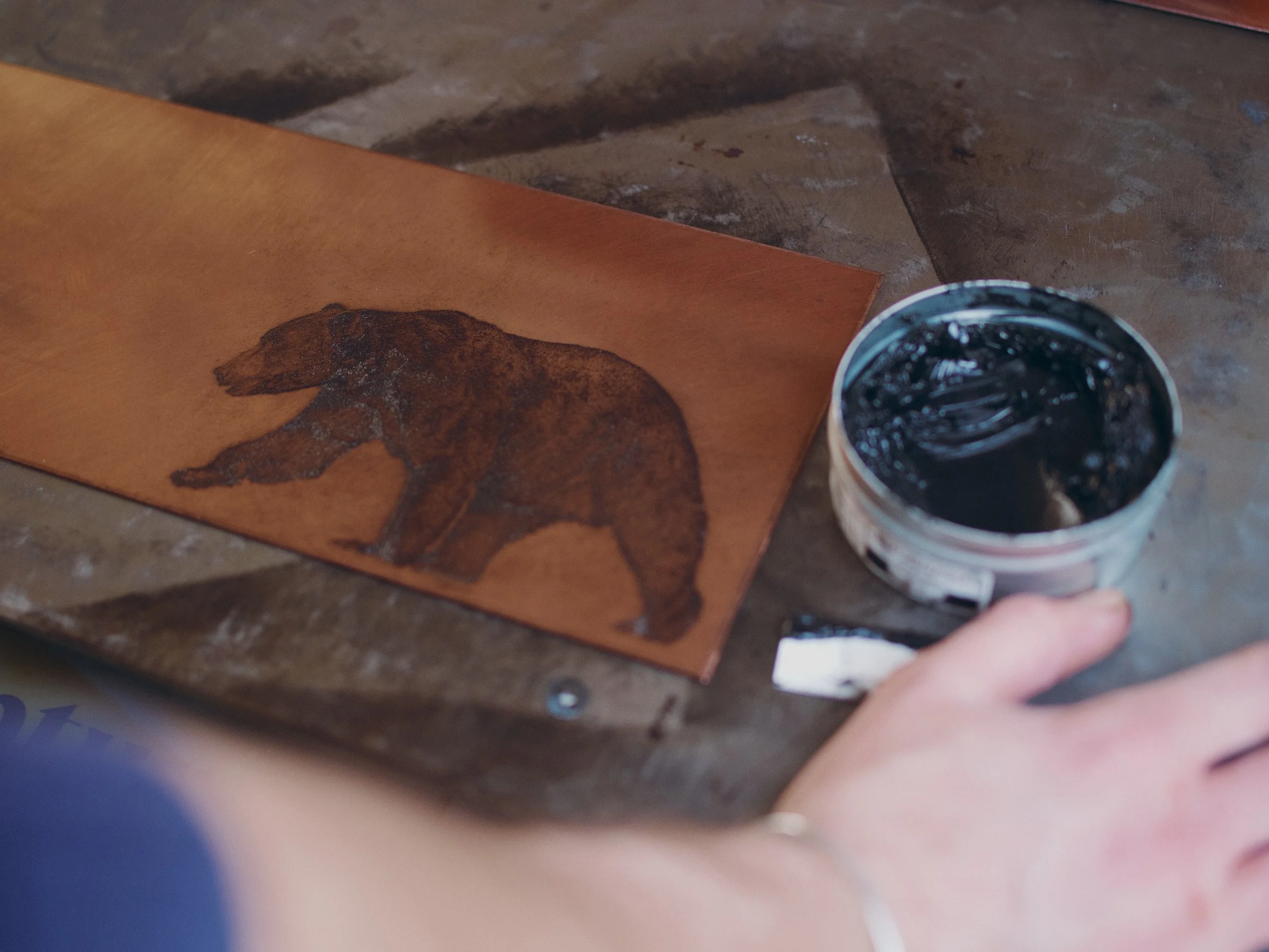 GUY ALLEN — Moon and Contemporary Wildlife Etchings