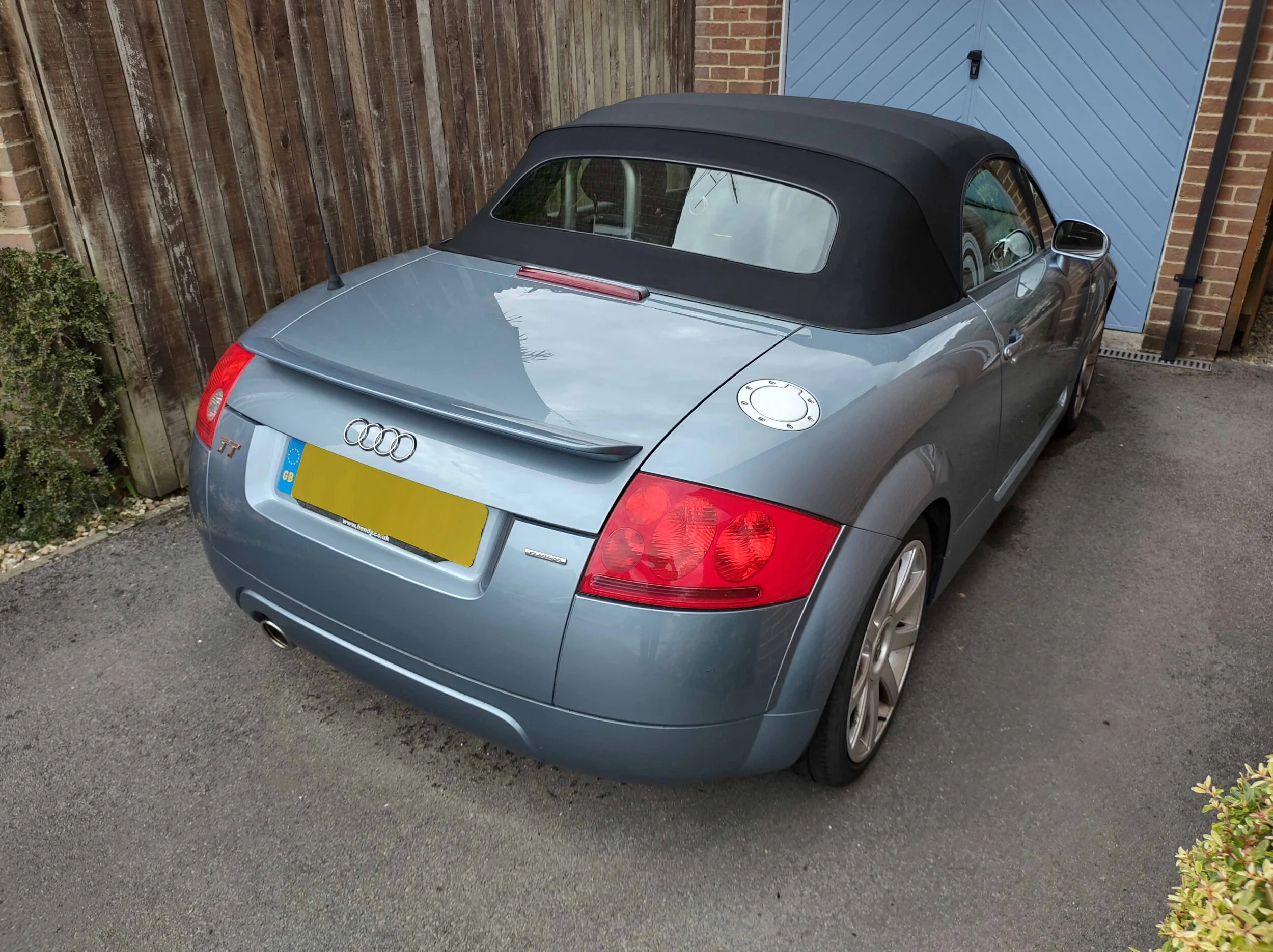 Audi Replacement Car Hoods & Soft Tops | HoodTech Convertible Roof ...