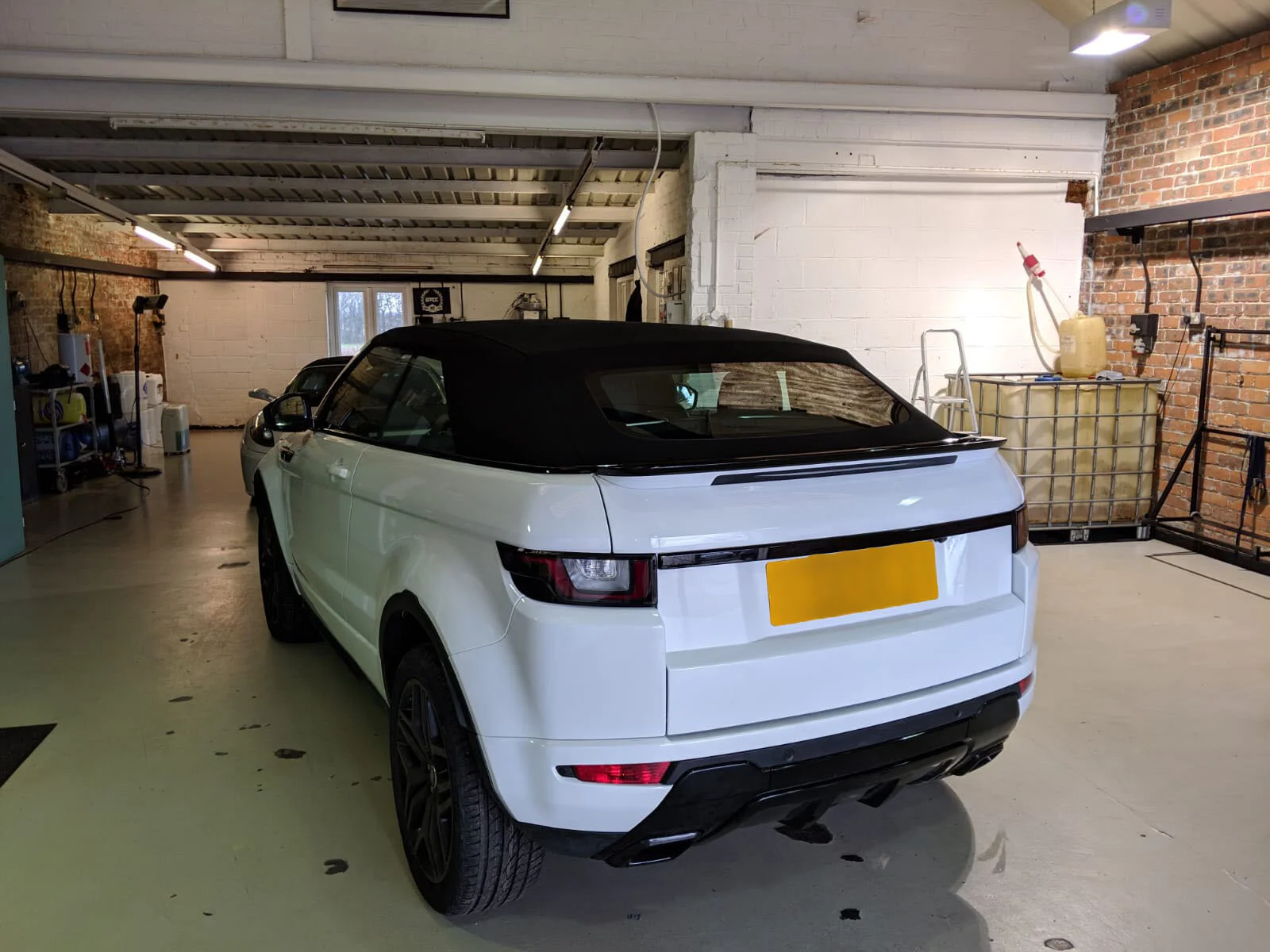 Range Rover Replacement Car Hoods & Soft Tops — HoodTech