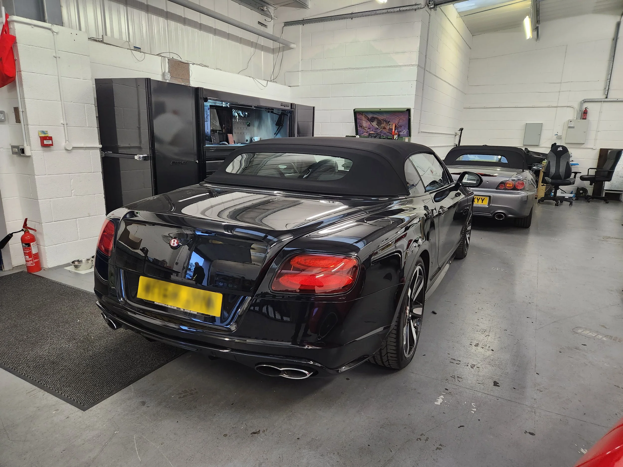 HoodTech Convertible Roof Specialists