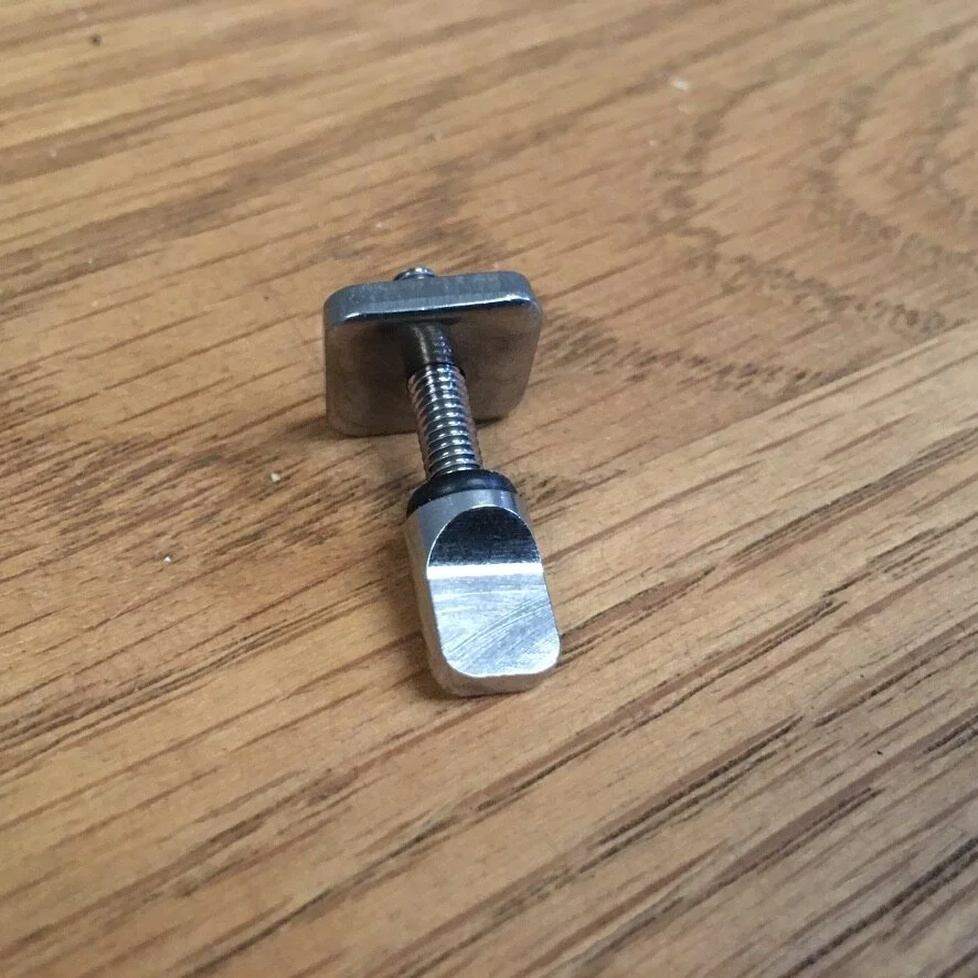 Bigsurf — fin bolt