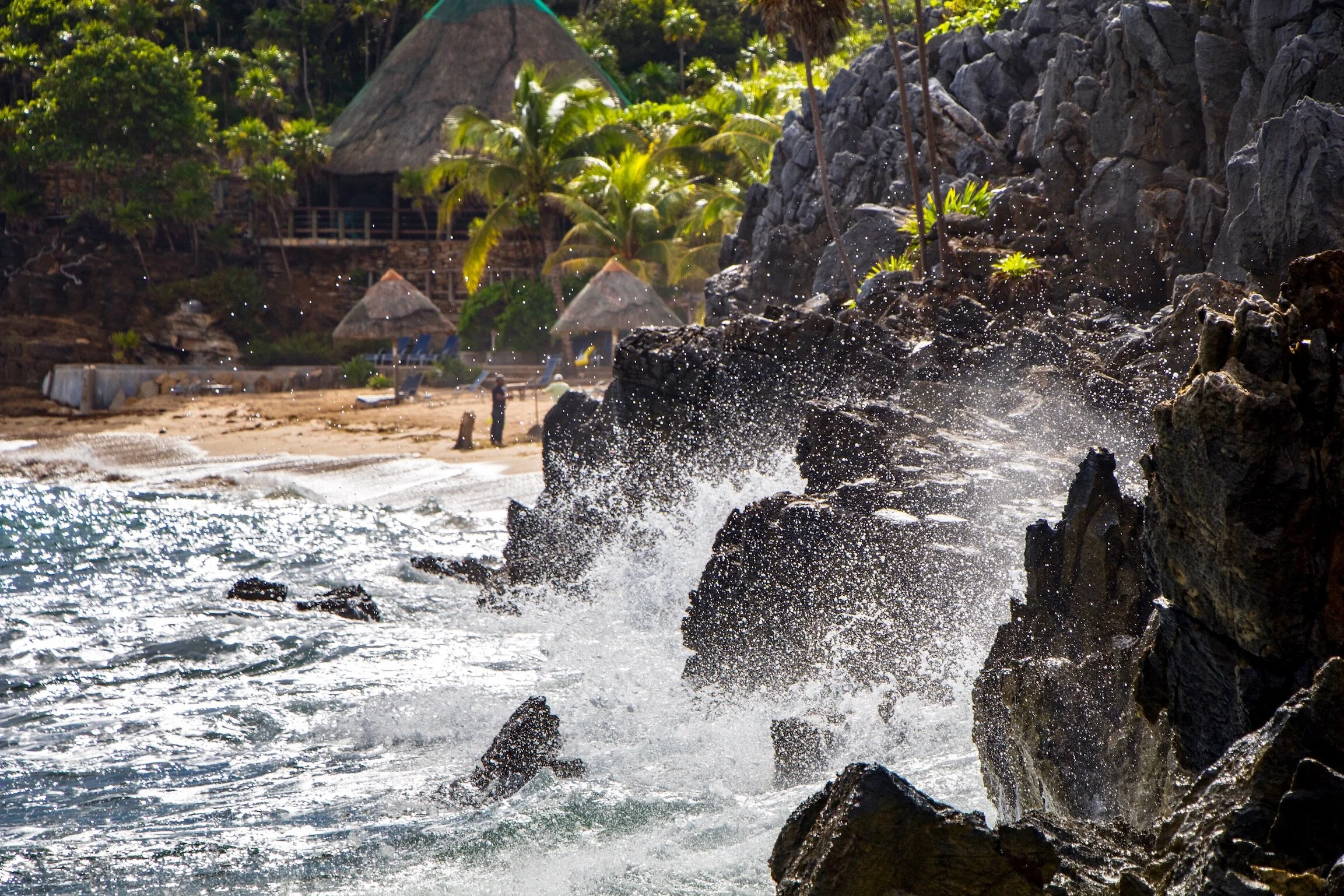 Roatan Tourism Bureau