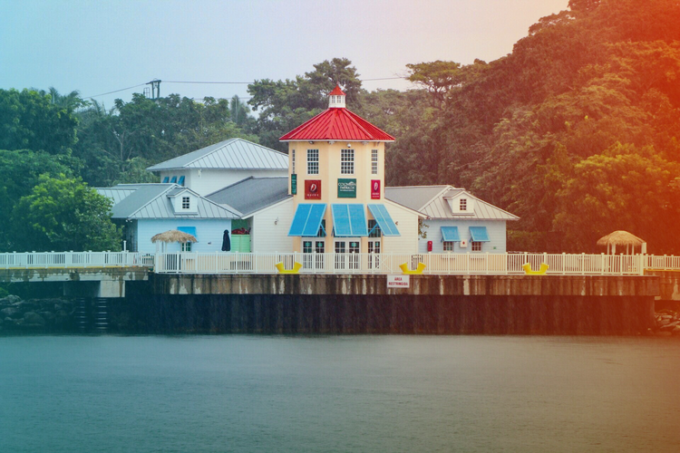 Roatan Tourism Bureau