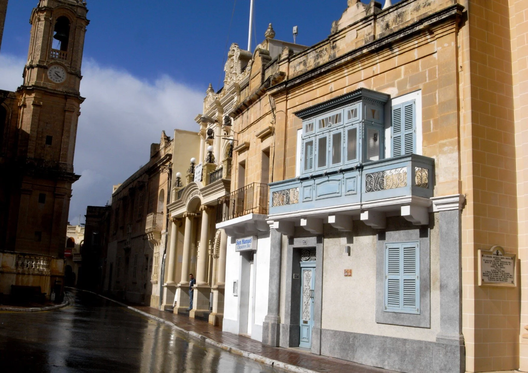 Locations (Malta) — Buildings of Malta