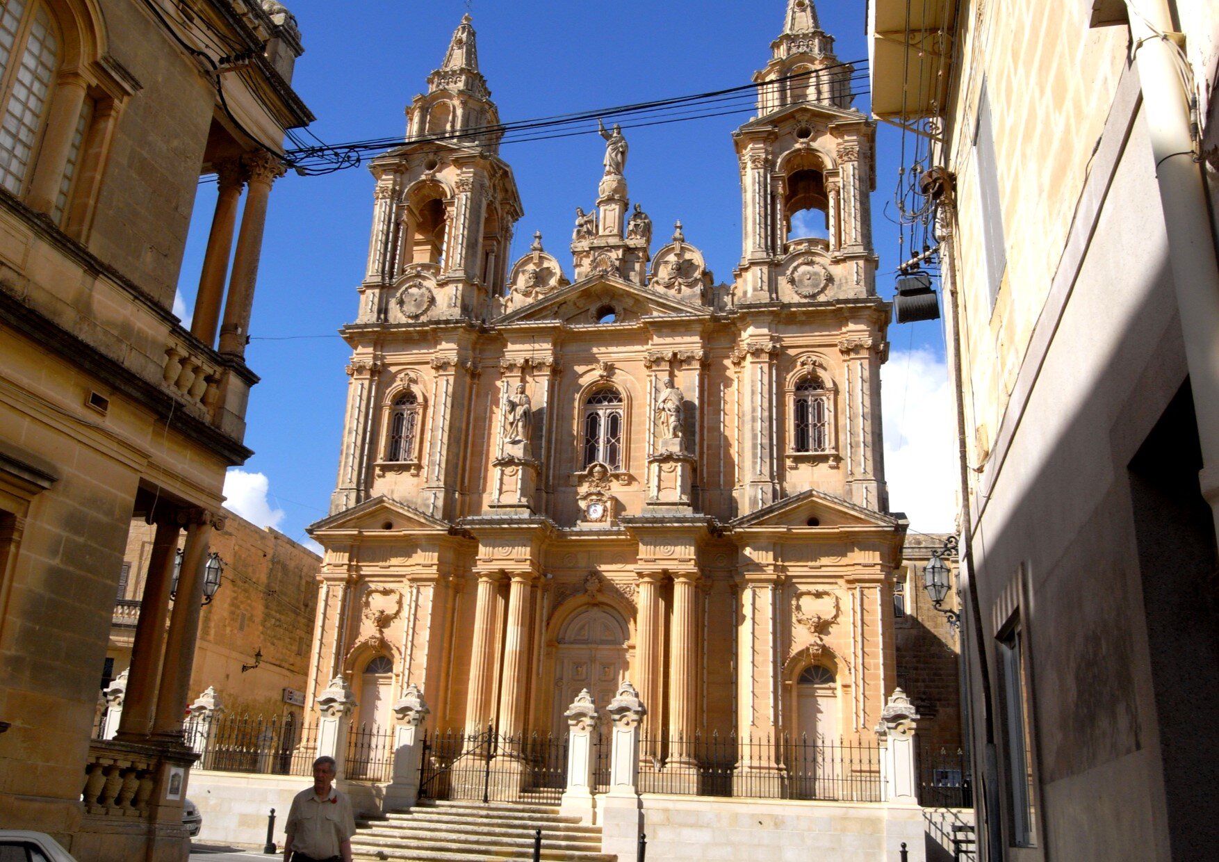 Locations (Malta) — Buildings of Malta