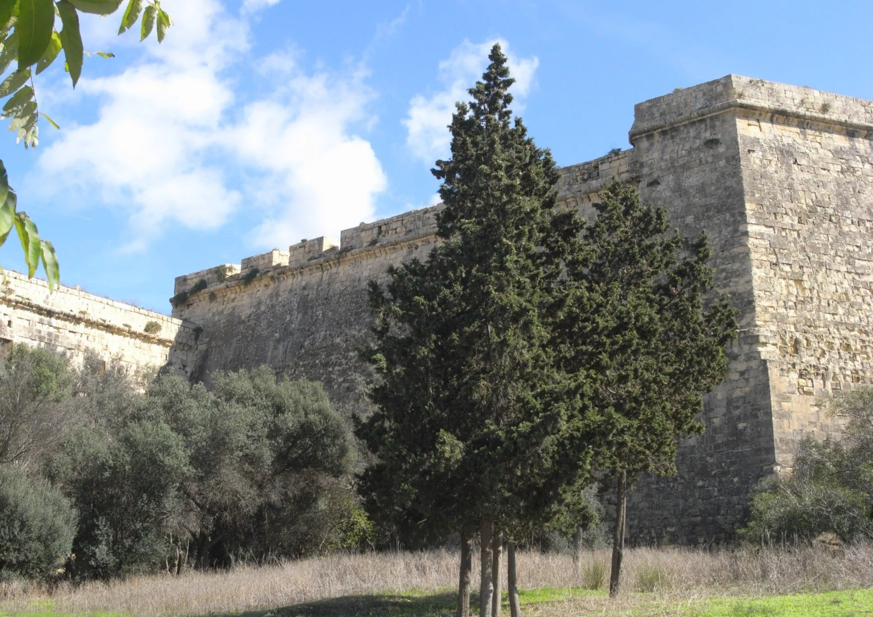 Cospicua: Fortifications — Buildings of Malta