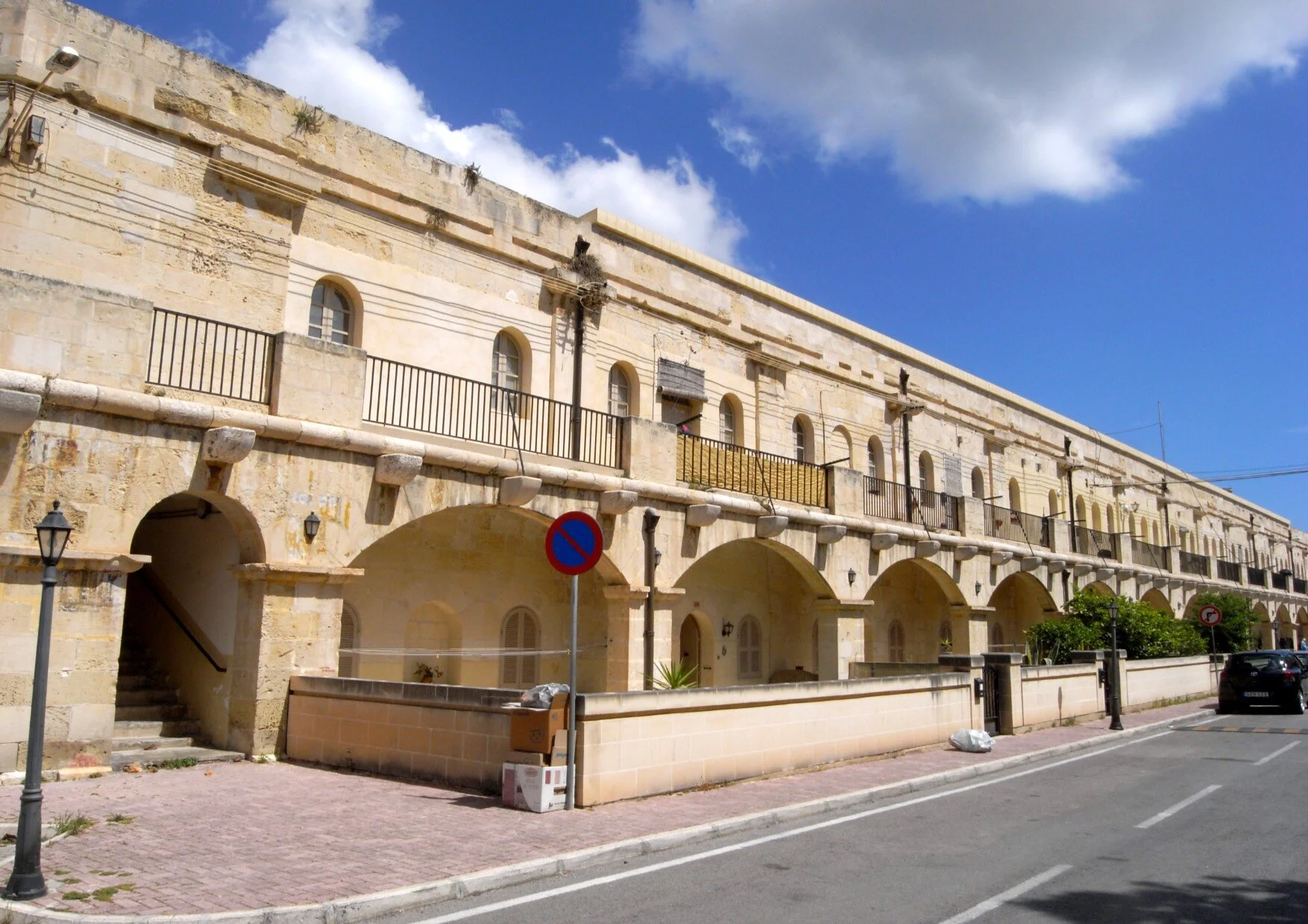 Cospicua: Fortifications — Buildings of Malta