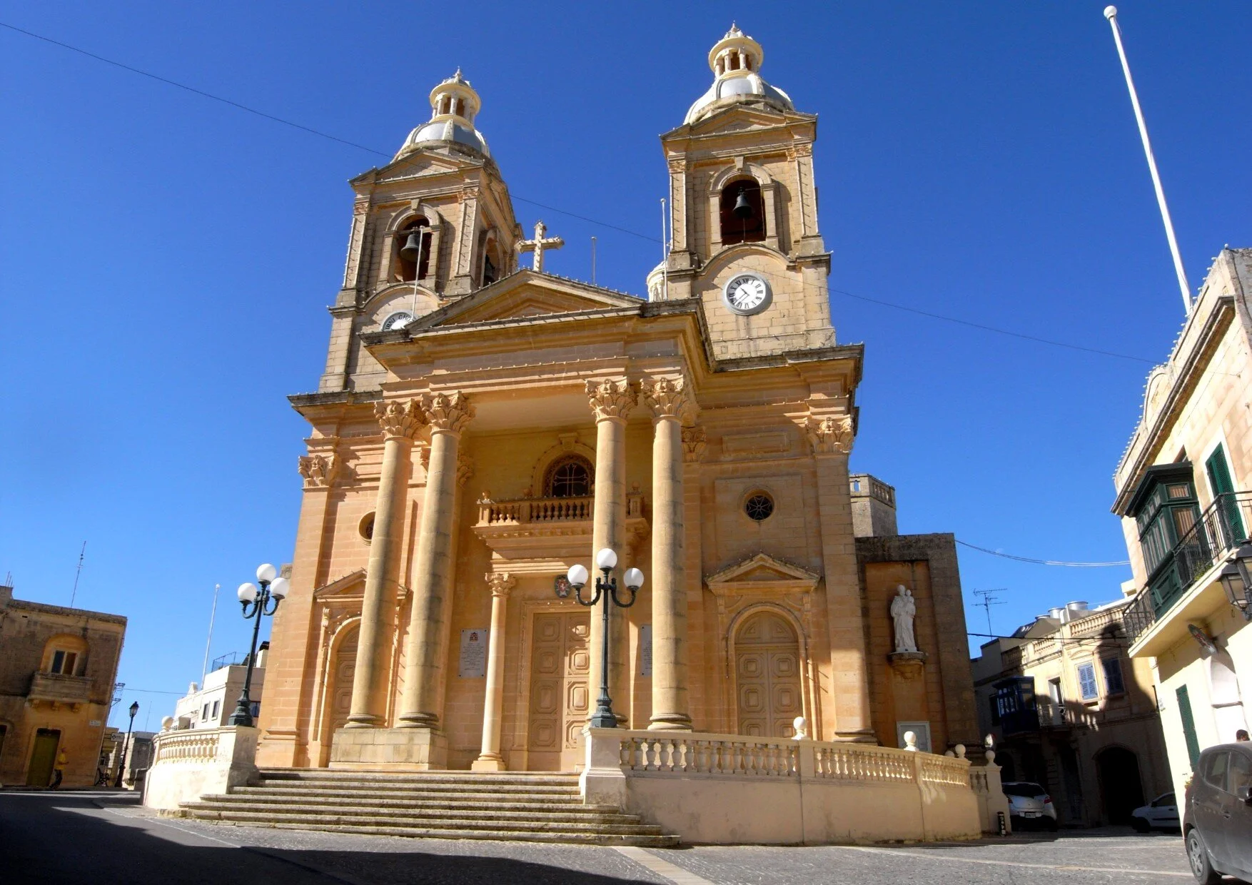 Dingli: Parish Church — Buildings of Malta