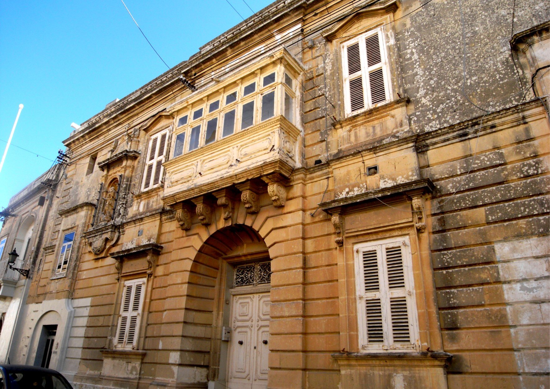 Gudja: Triq Raymond Caruana — Buildings of Malta