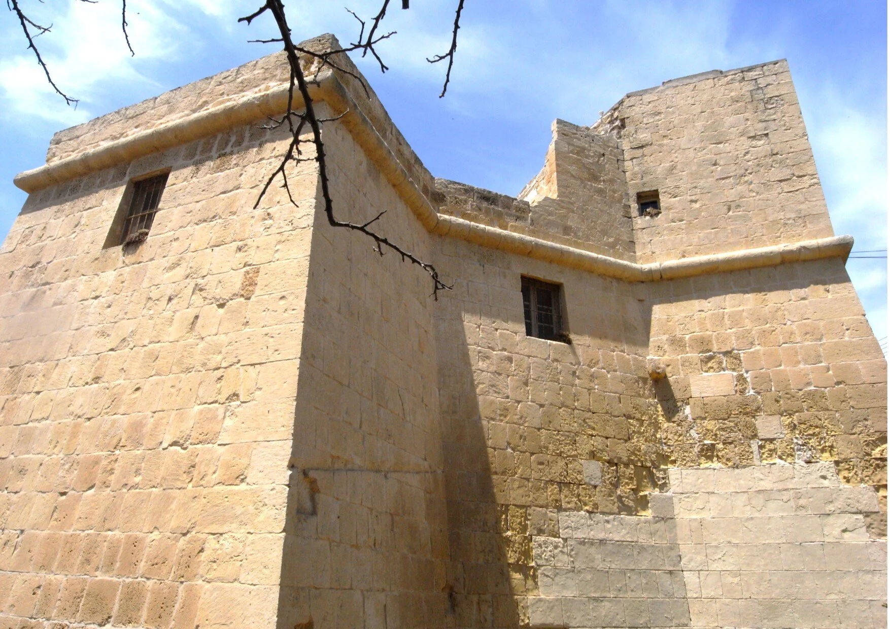 Marsascala: Mamo Tower — Buildings of Malta