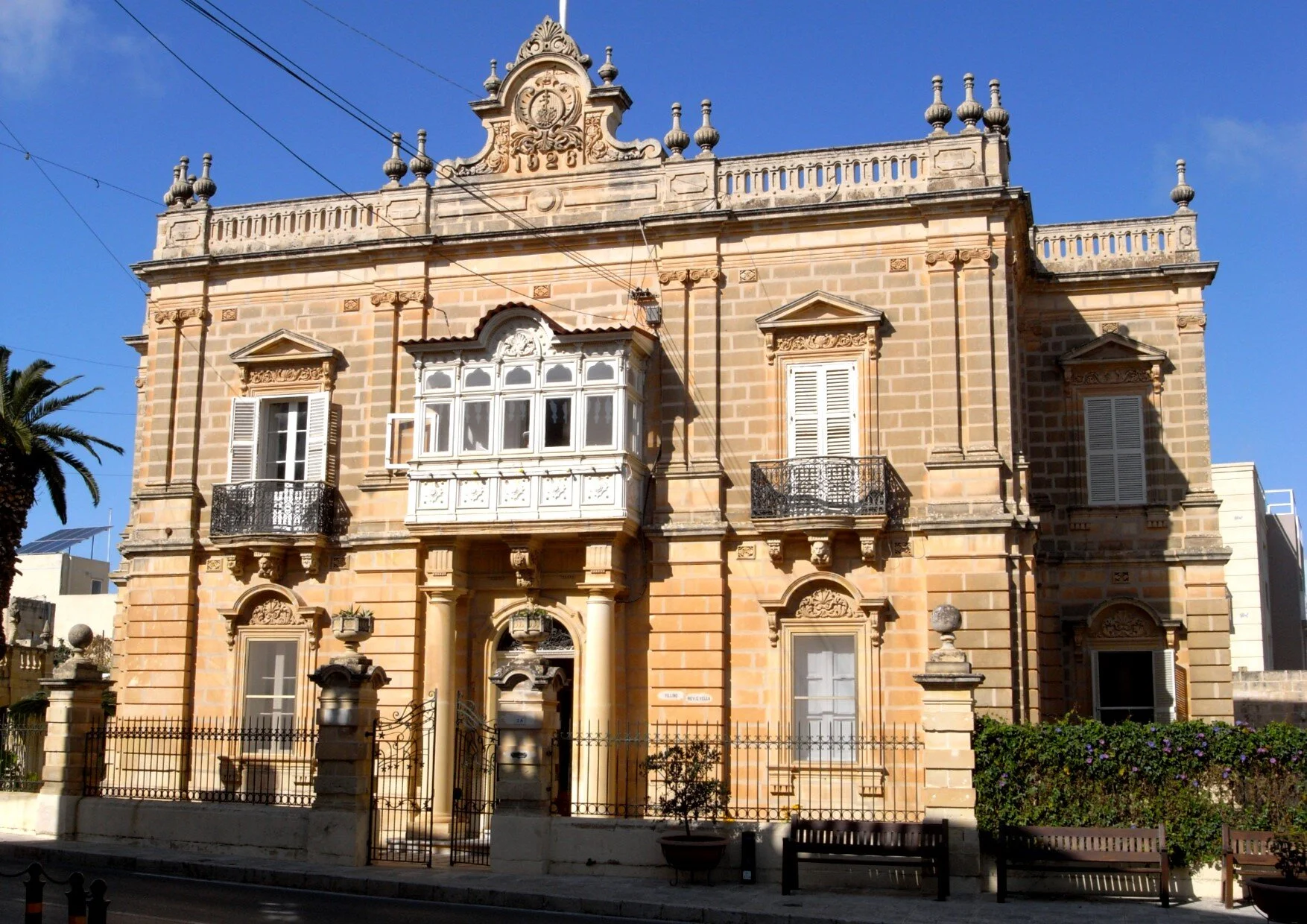 Safi: Misrah il-Knisja — Buildings of Malta