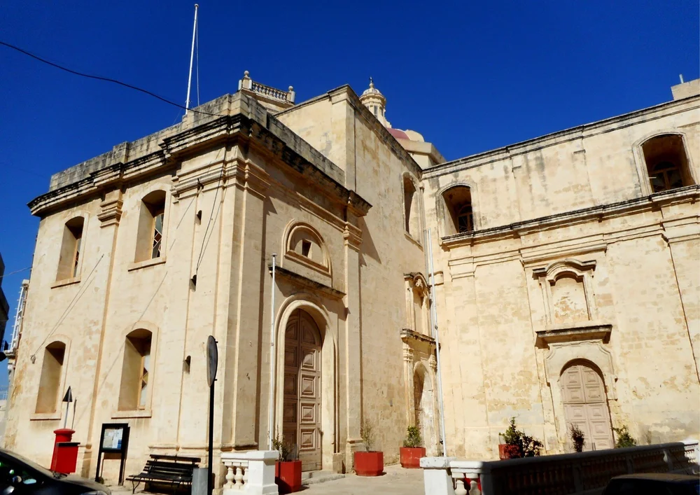 Senglea: Churches and Chapels — Buildings of Malta