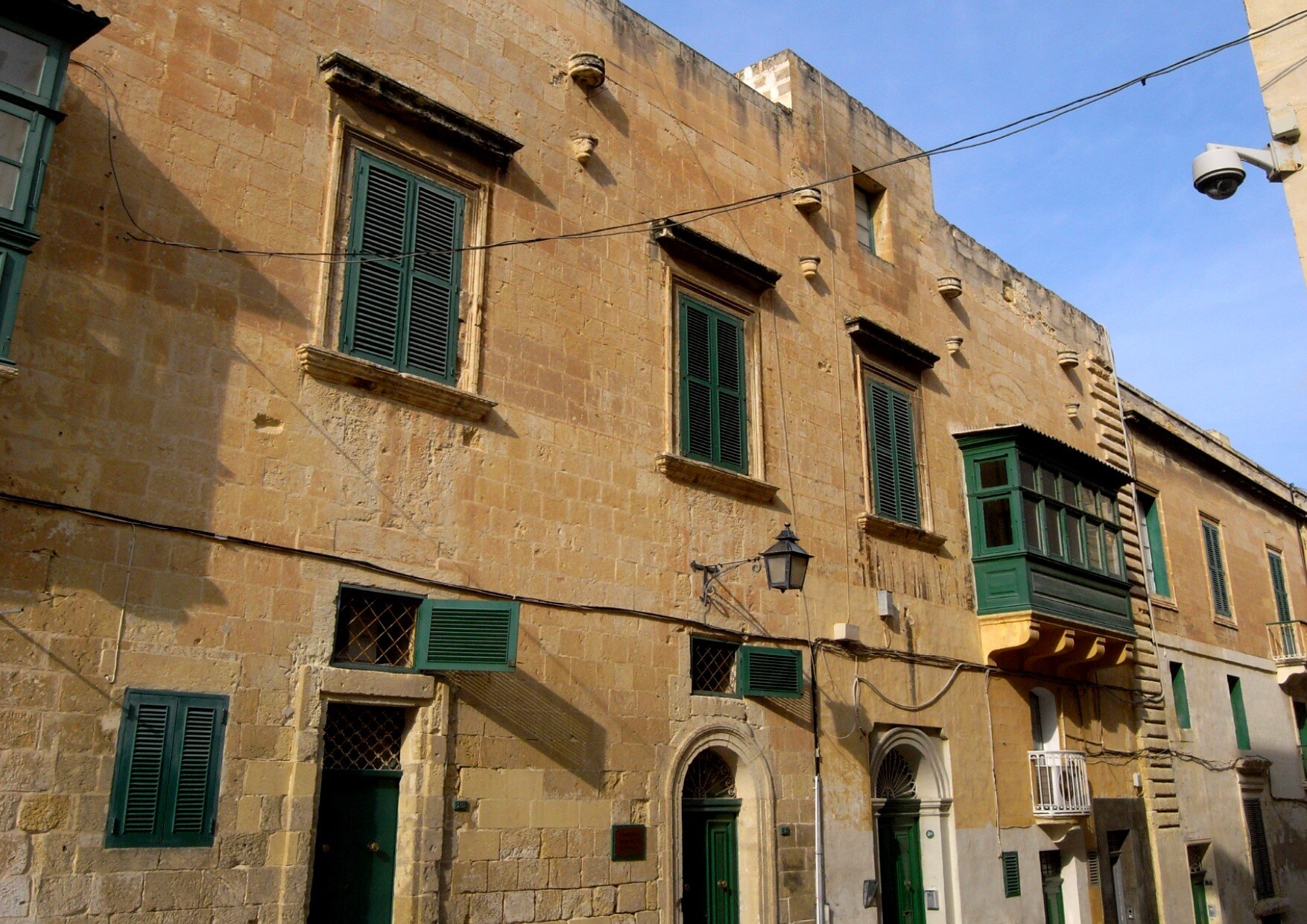 Valletta: Triq iz-Zekka — Buildings of Malta