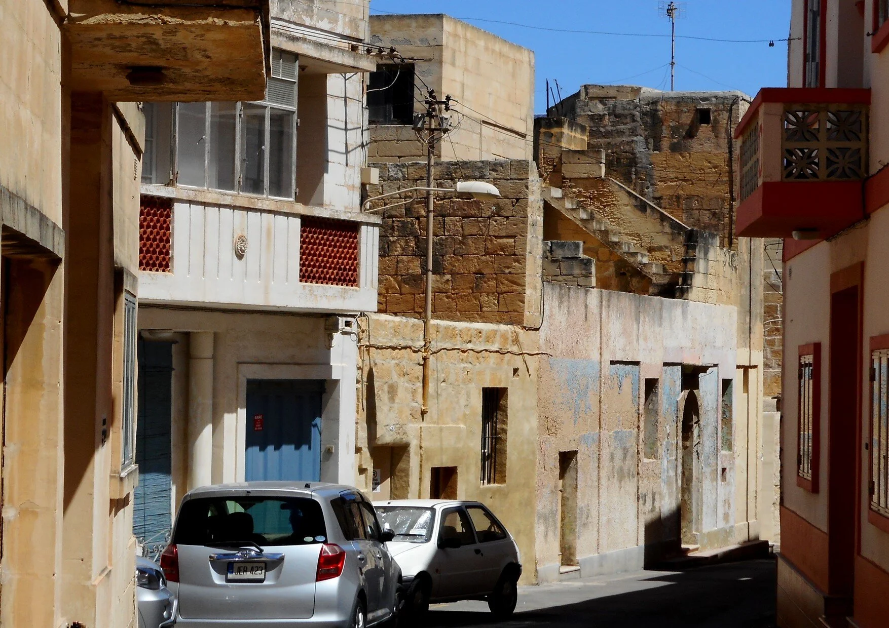 Zurrieq: Triq il-Warda — Buildings of Malta