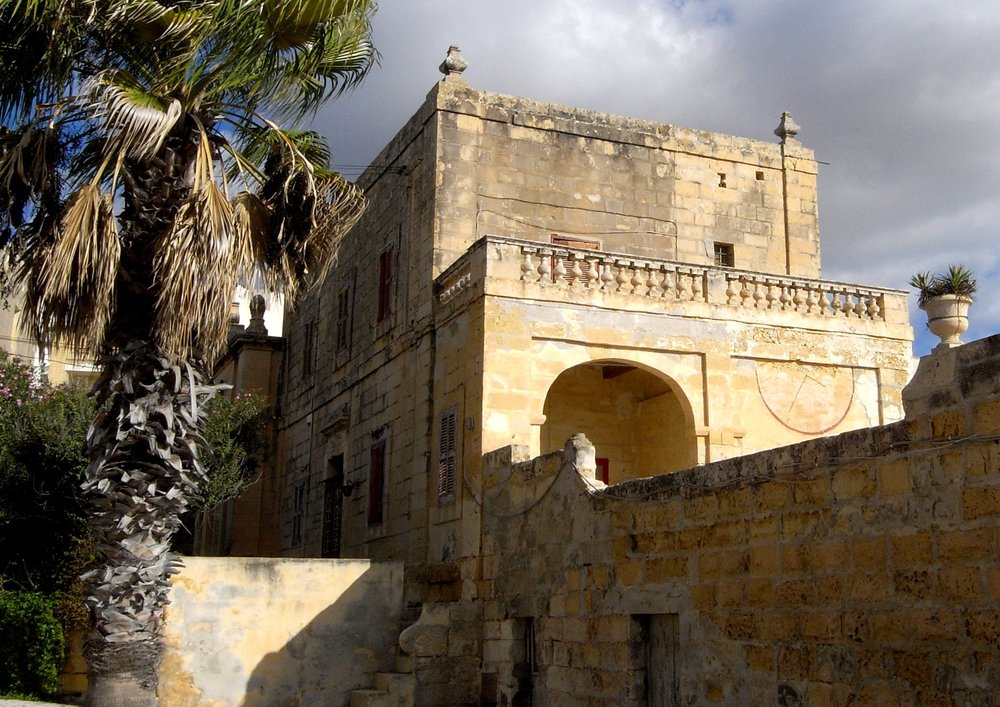 Birzebbuga: Ix-Xatt ta' San Gorg — Buildings of Malta