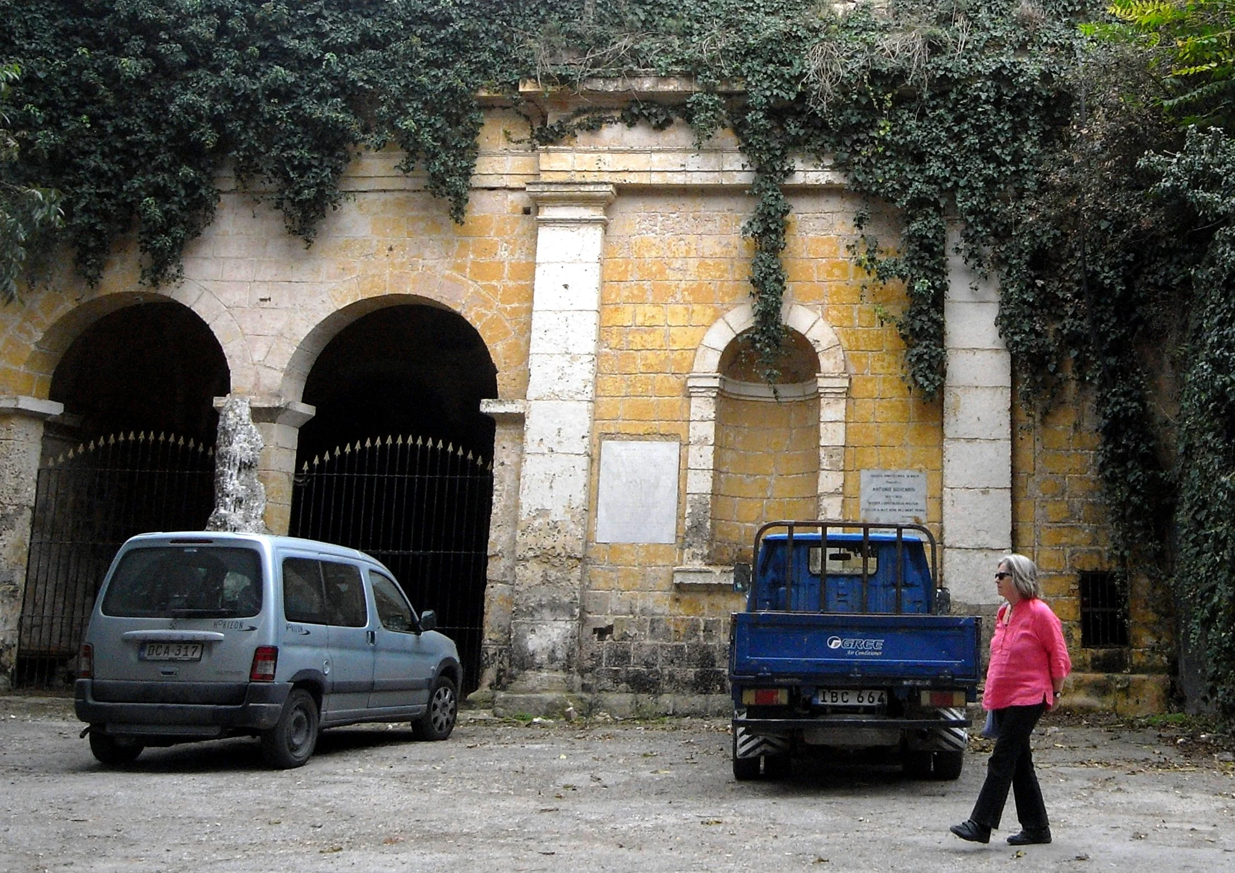 Buskett: Buskett Gardens — Buildings of Malta