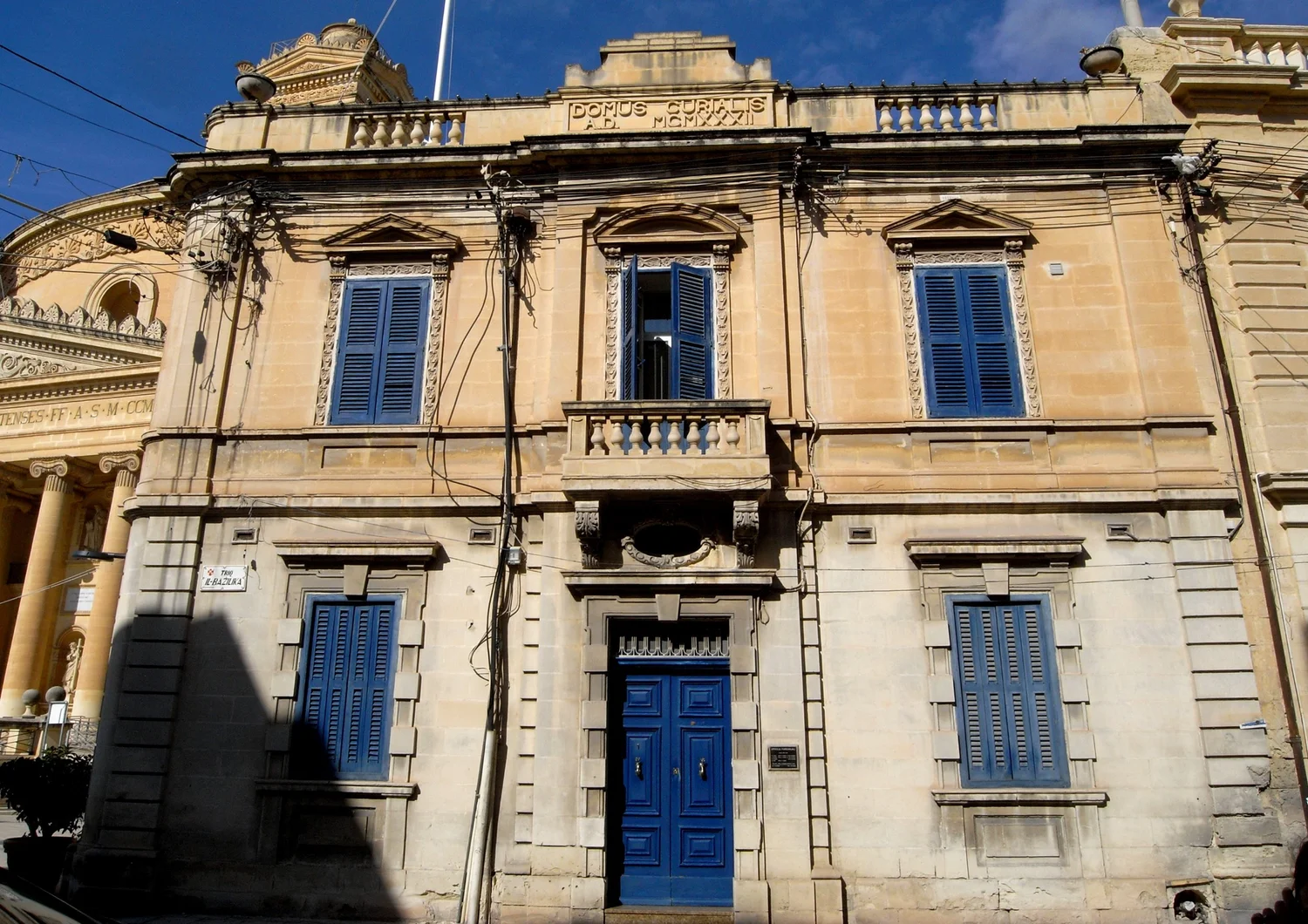 Mosta: Triq il-Bazilika — Buildings of Malta