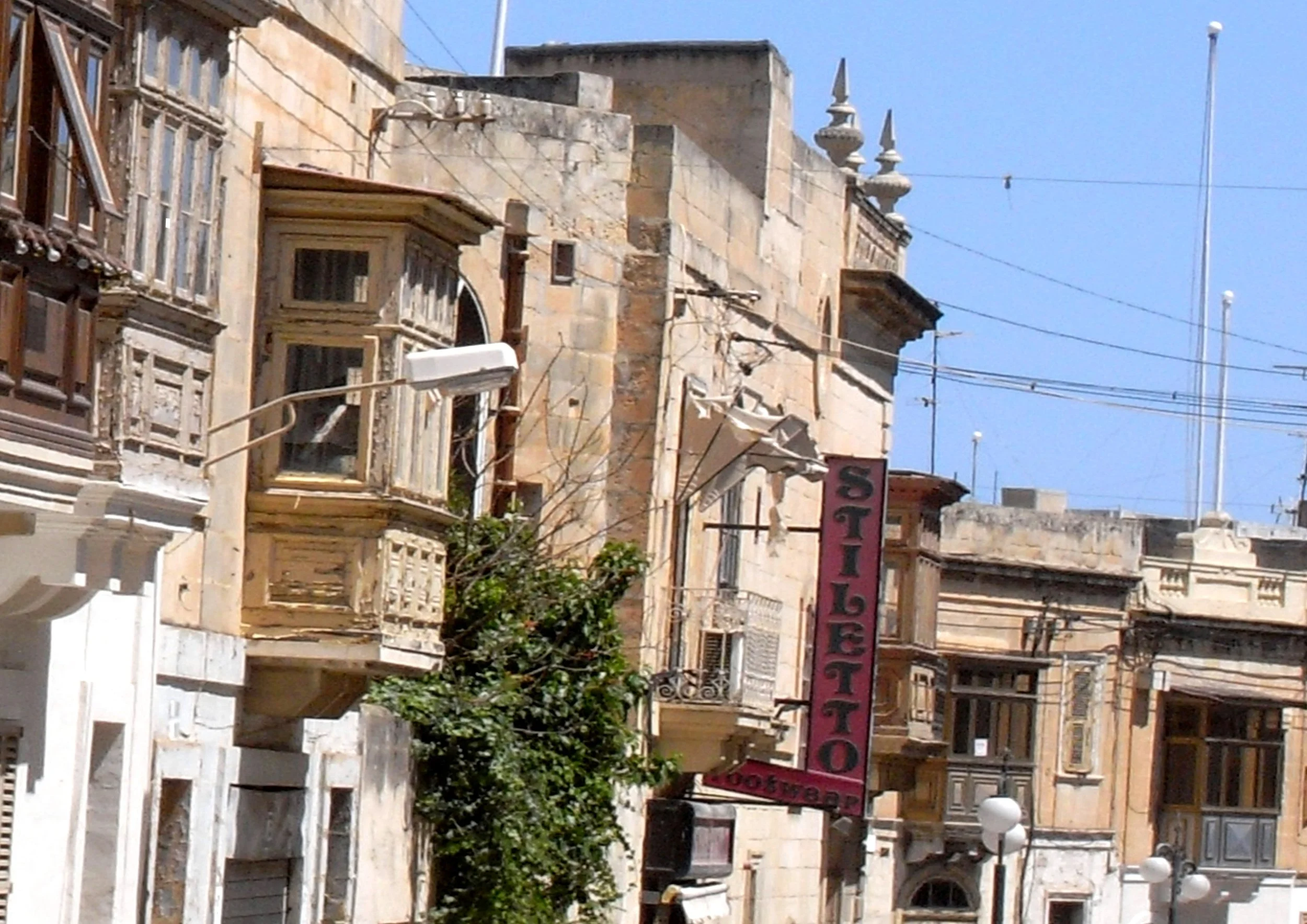 Zabbar: Triq Santa Duminka (Zabbar) — Buildings of Malta