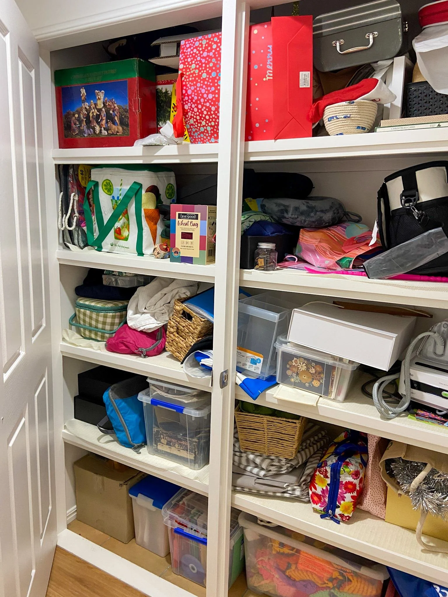 Decluttering & Organising — Calm Space Professional Organising