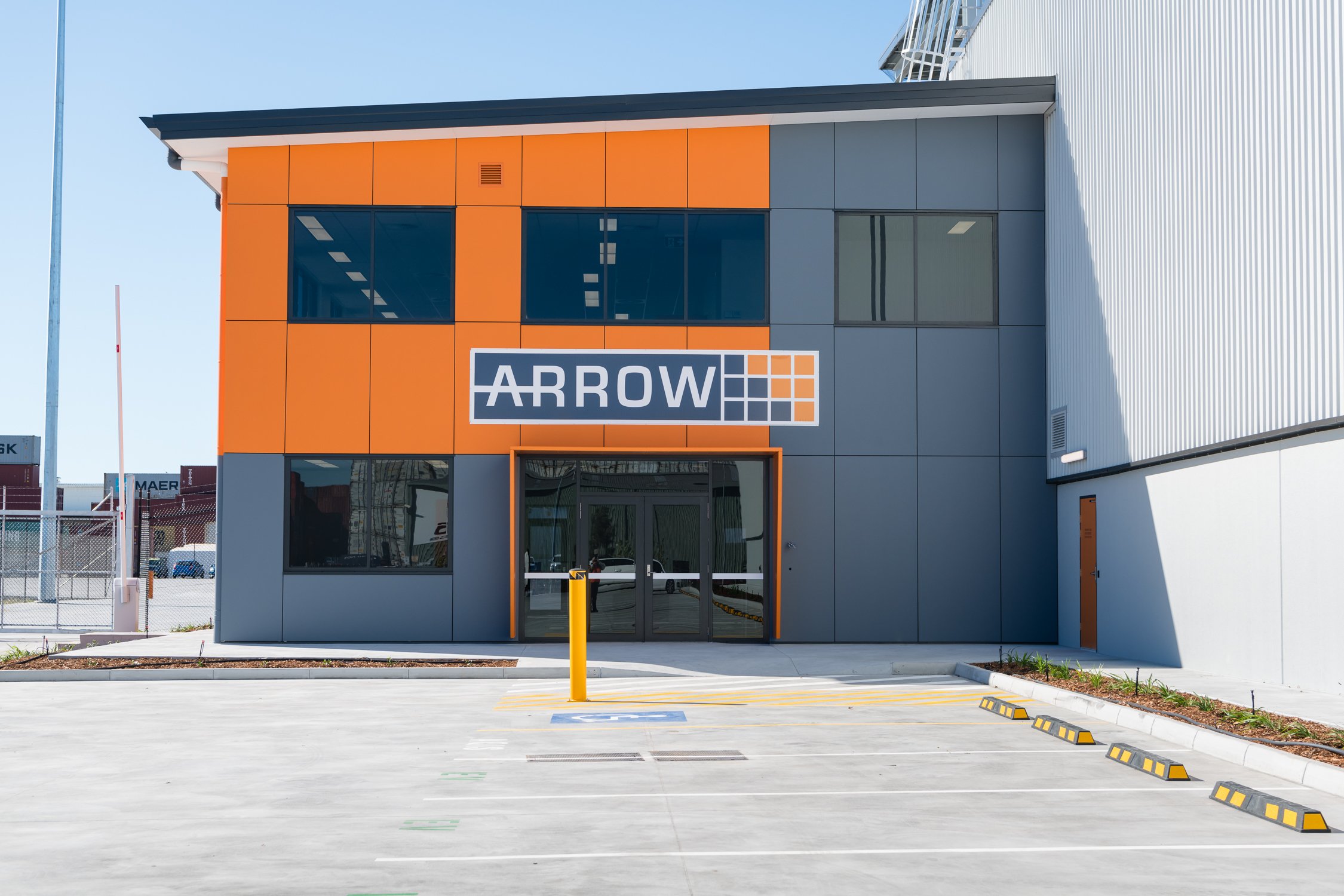 Arrow Transport and Logistics — McNab