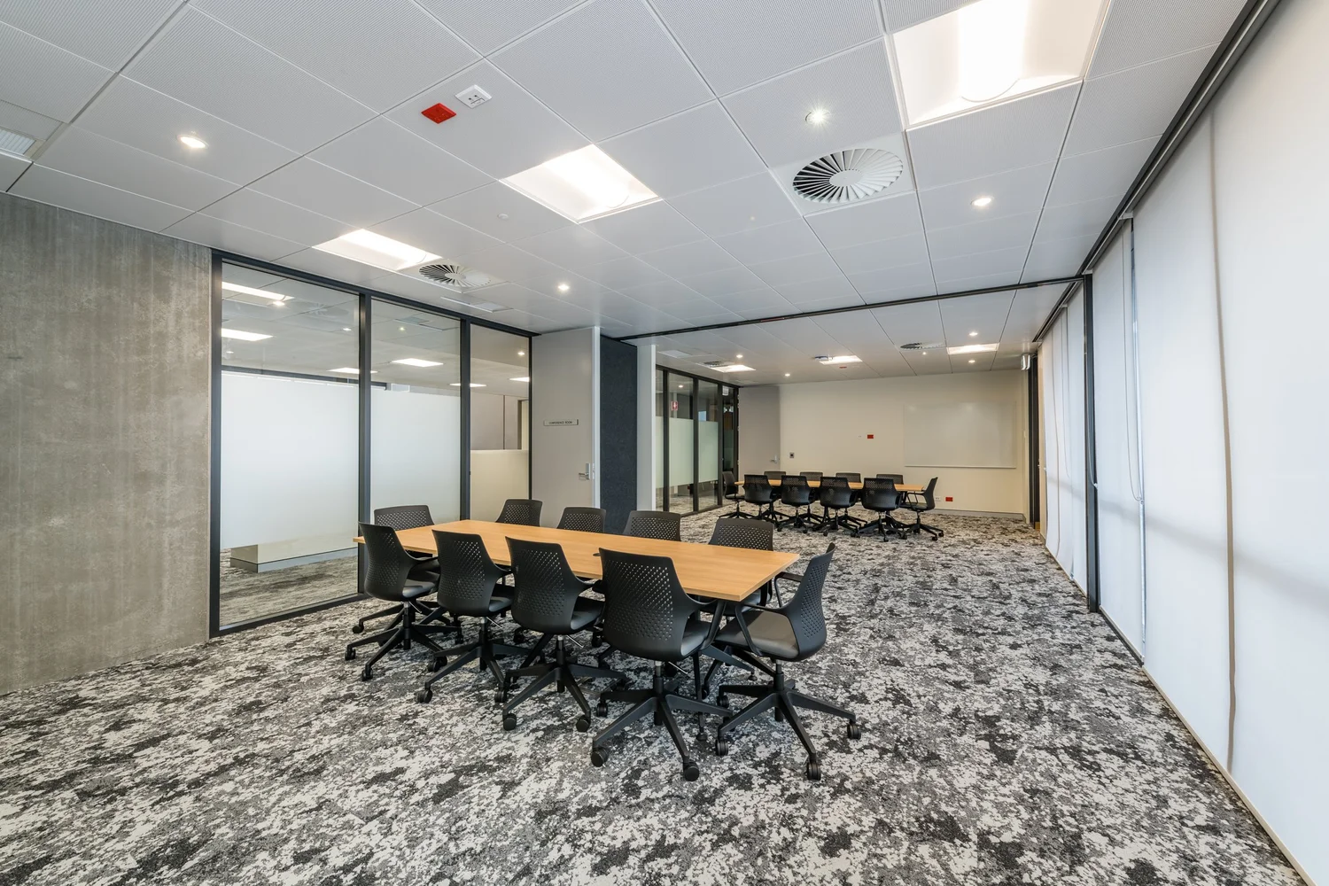 QFES Fire Station and HQ Charlton — McNab