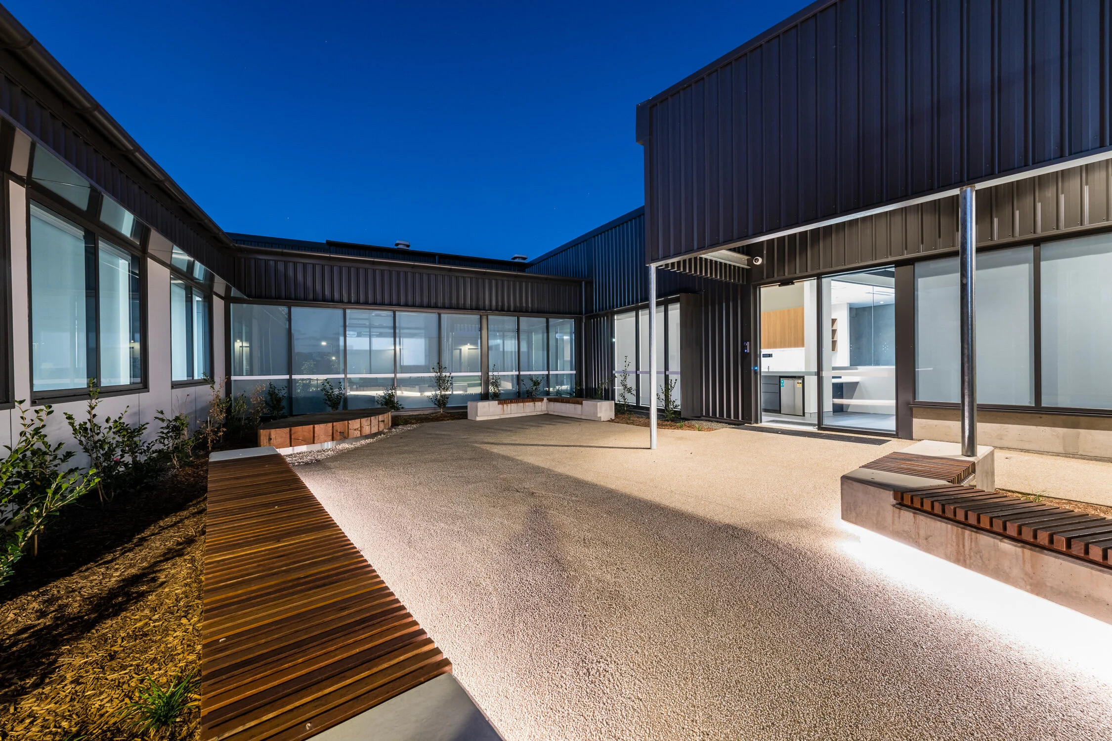 QFES Fire Station and HQ Charlton — McNab