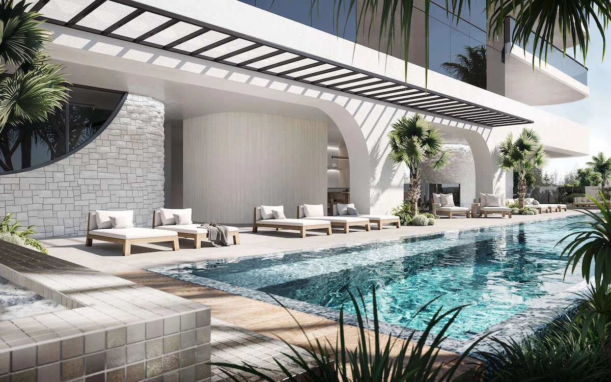 White Main Beach — McNab