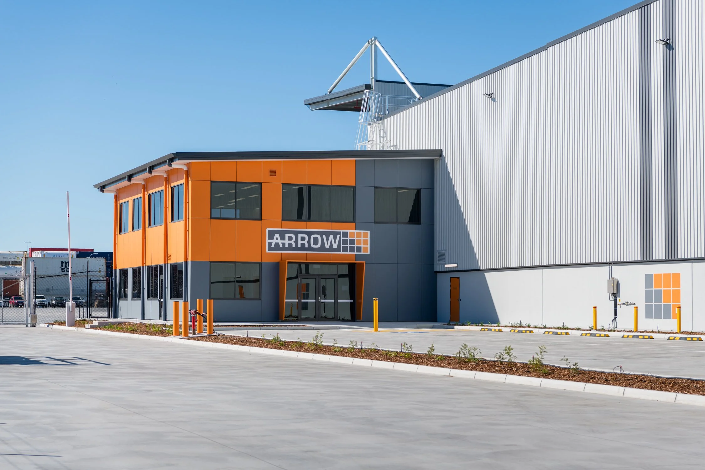 Arrow Transport and Logistics — McNab