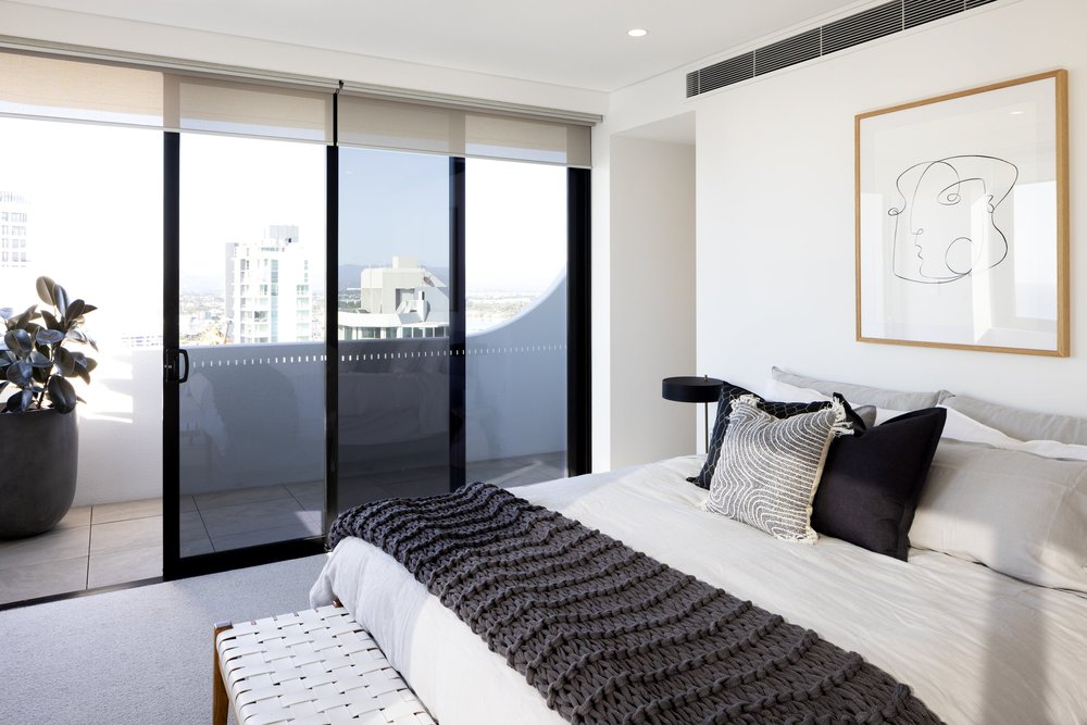 White Main Beach — McNab