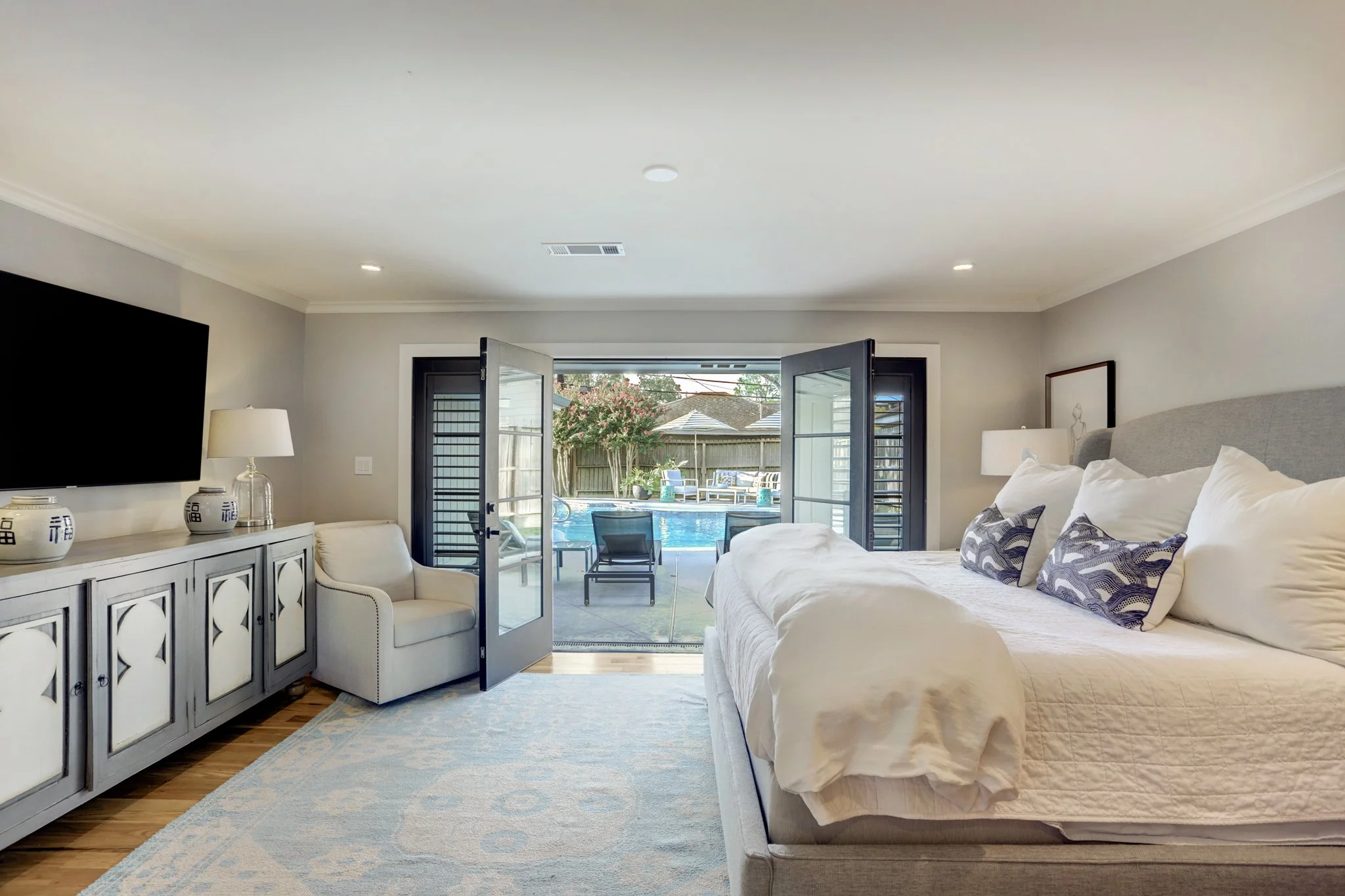 5 Must-Have’s In Every Guest Room Design — Daly Gentry Design