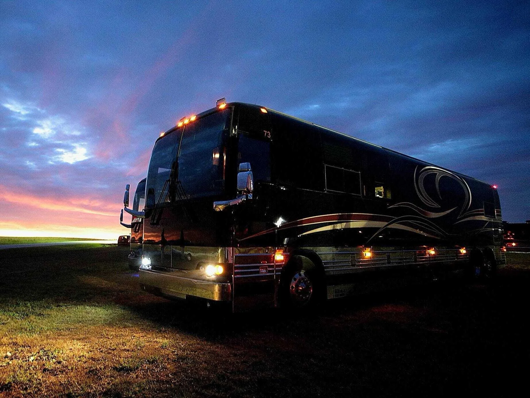 Luke Bryan Tour Bus
