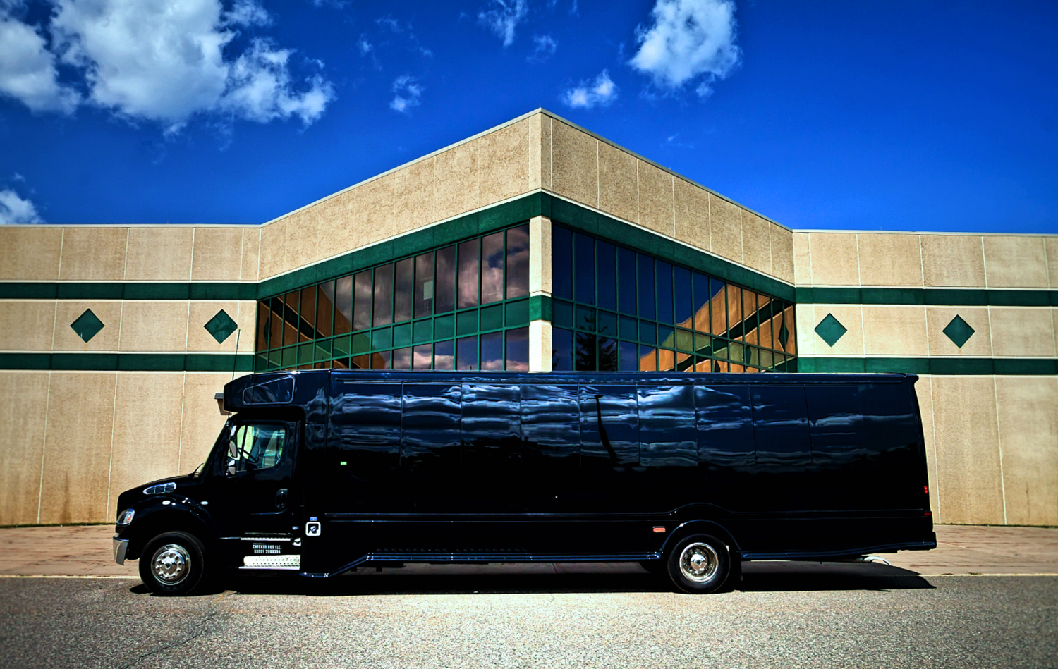 Checker Transport