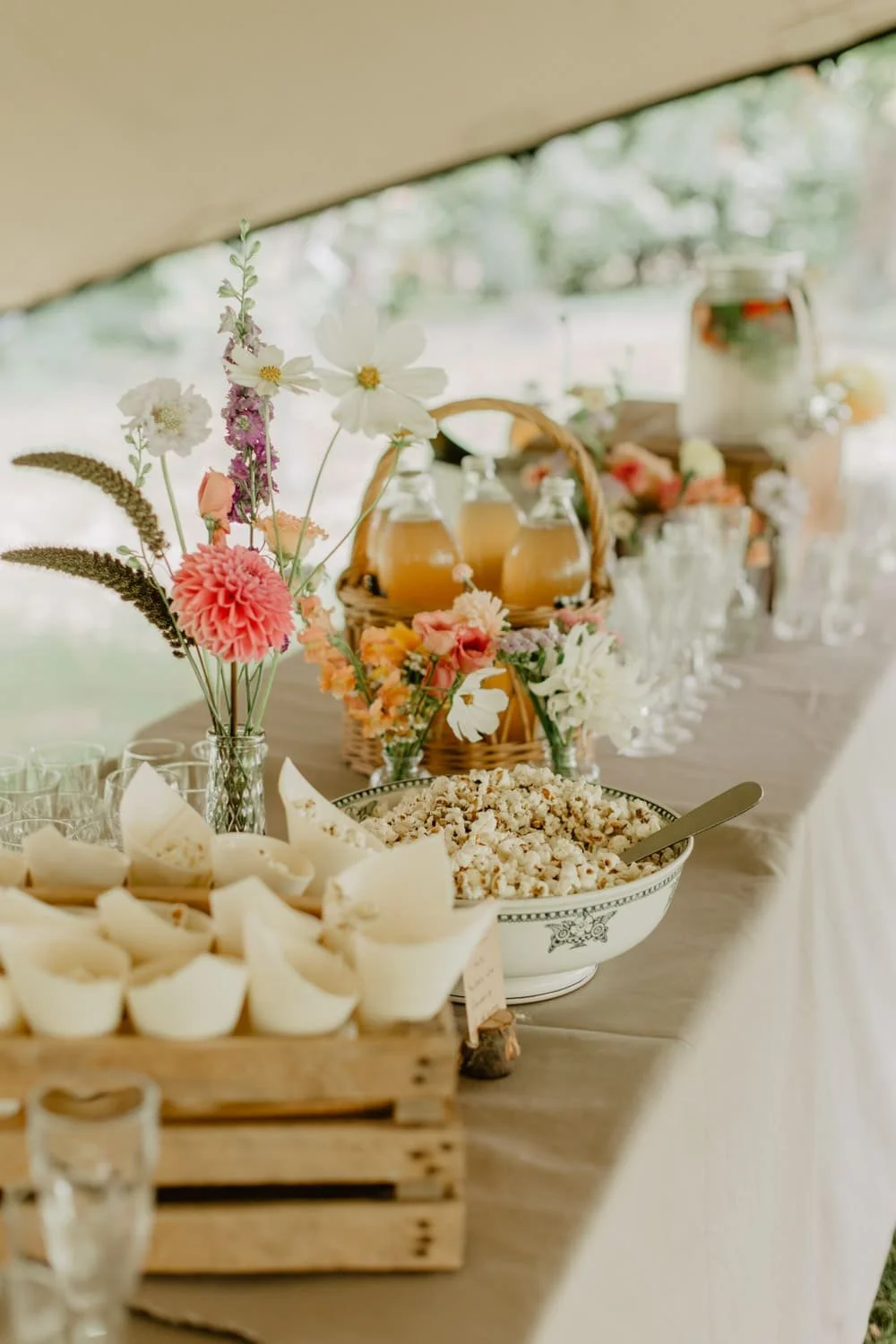 5 idées pour un repas de mariage convivial — Maison racine