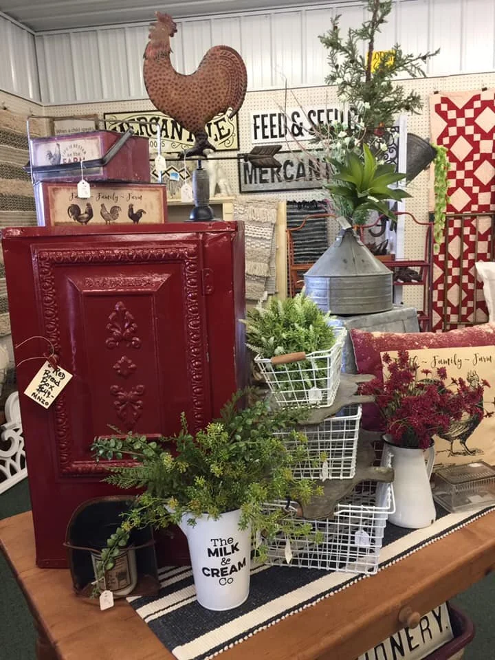 Photos — Moorhead Antique Mall