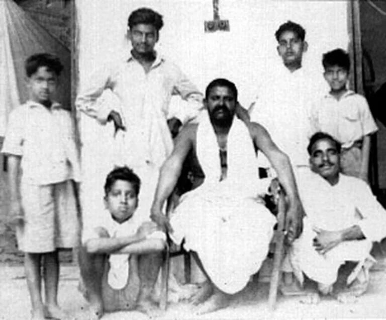 General 3 — Neem Karoli Baba Ashram and Hanuman Temple