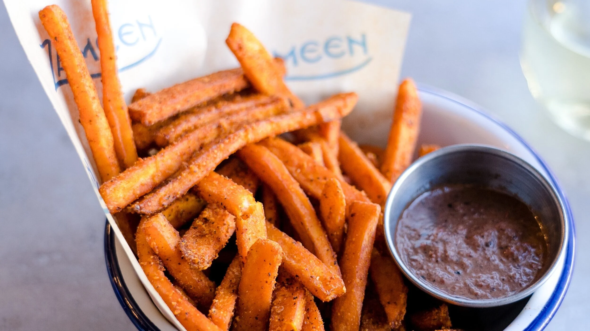 Zameen Cuisine | Discover Zameen's Flavor