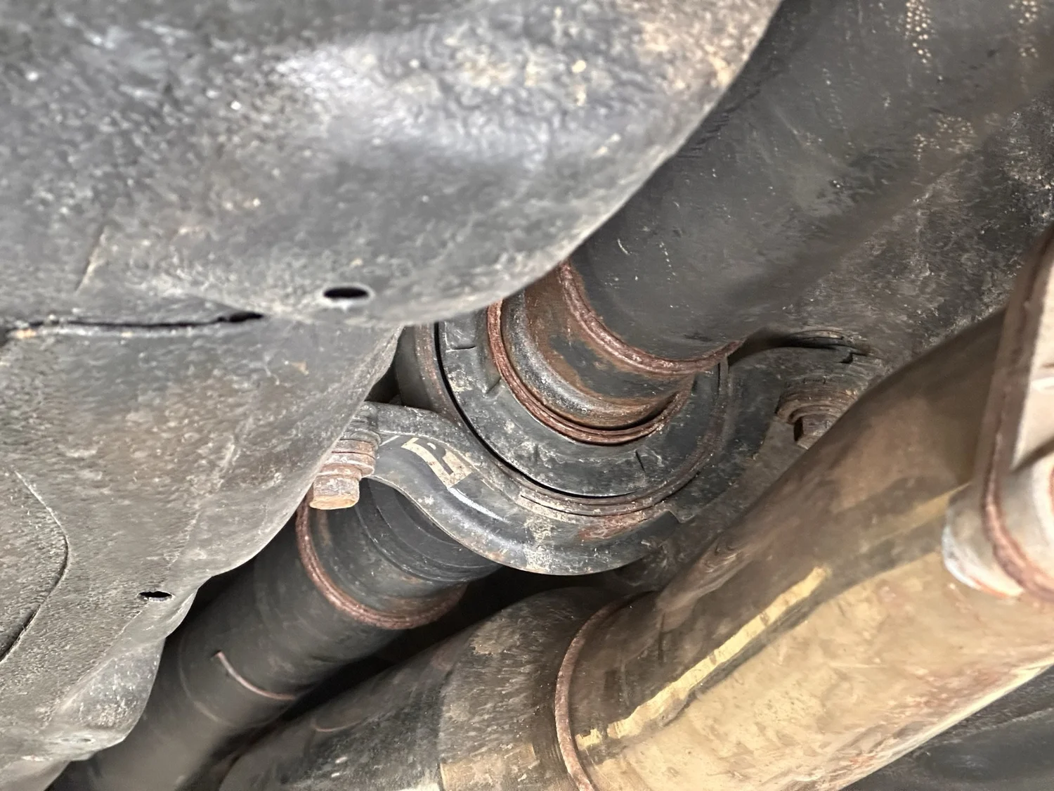 Propshaft Carrier Upgrade - BMW E31 8 Series/E38 7 Series/E39 5 Series ...