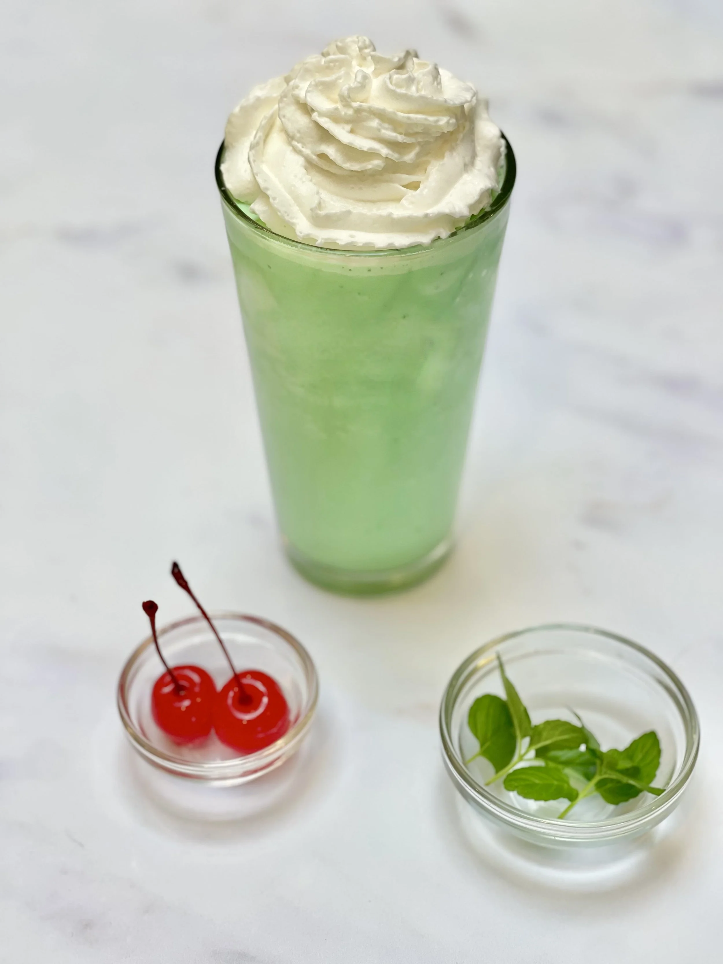 How To Make a Homemade Shamrock Shake & Spike It — Chef Denise