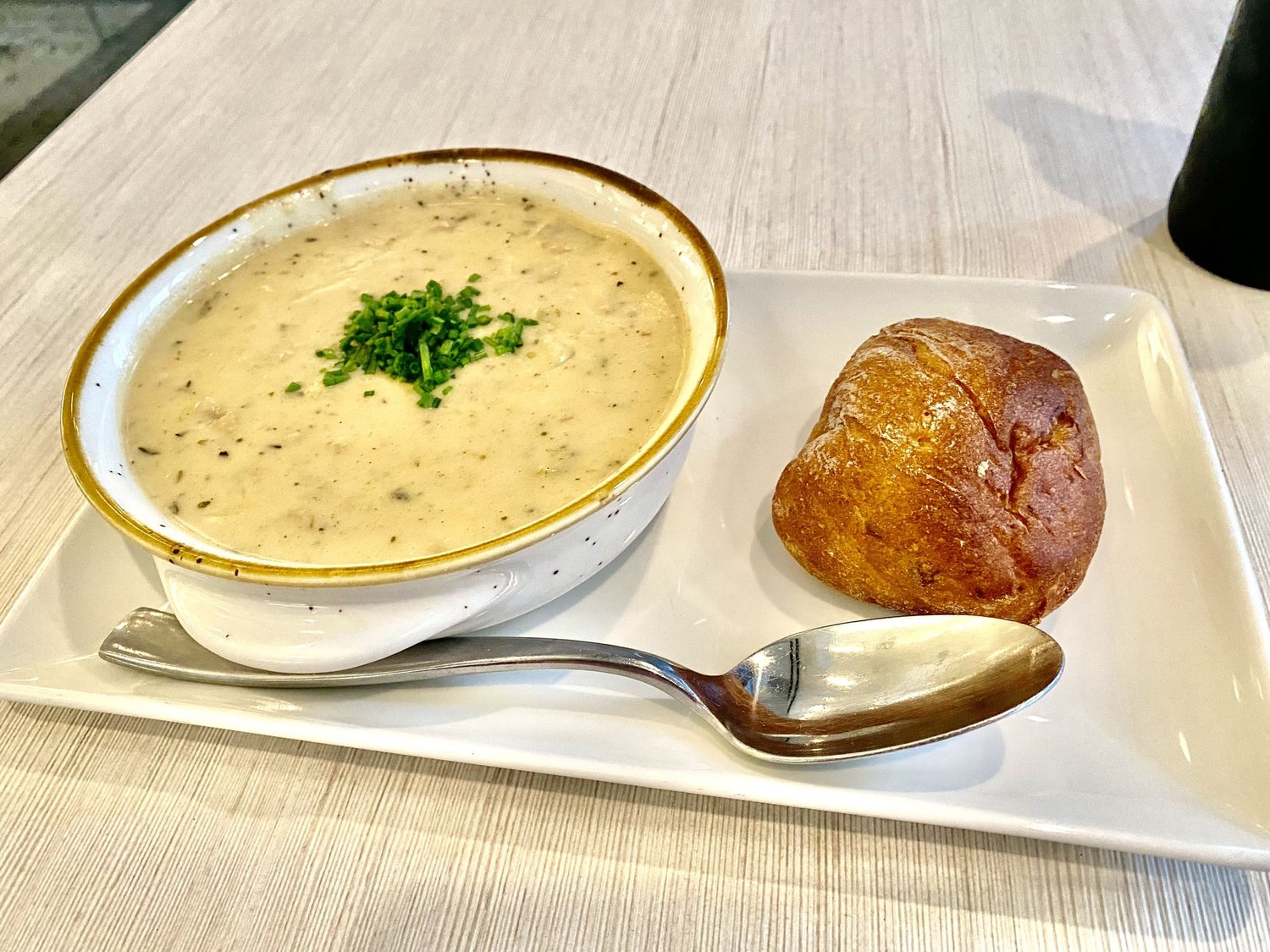 13 Famous Foods in Seattle & Best Places To Get Them! — Chef Denise