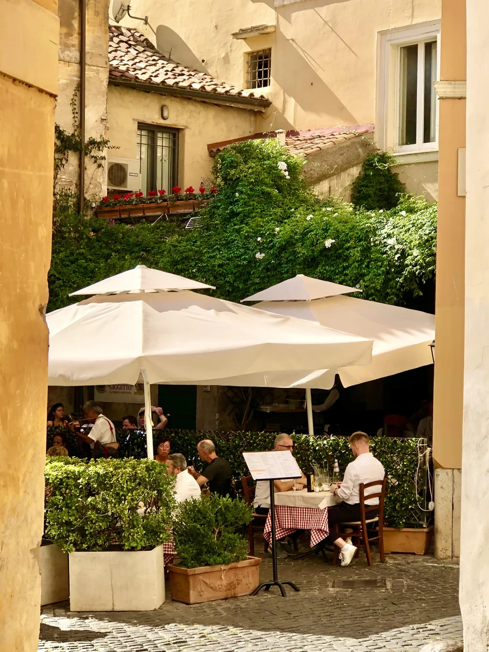 10 Best Jewish Ghetto Rome Restaurants for 2024 — Chef Denise