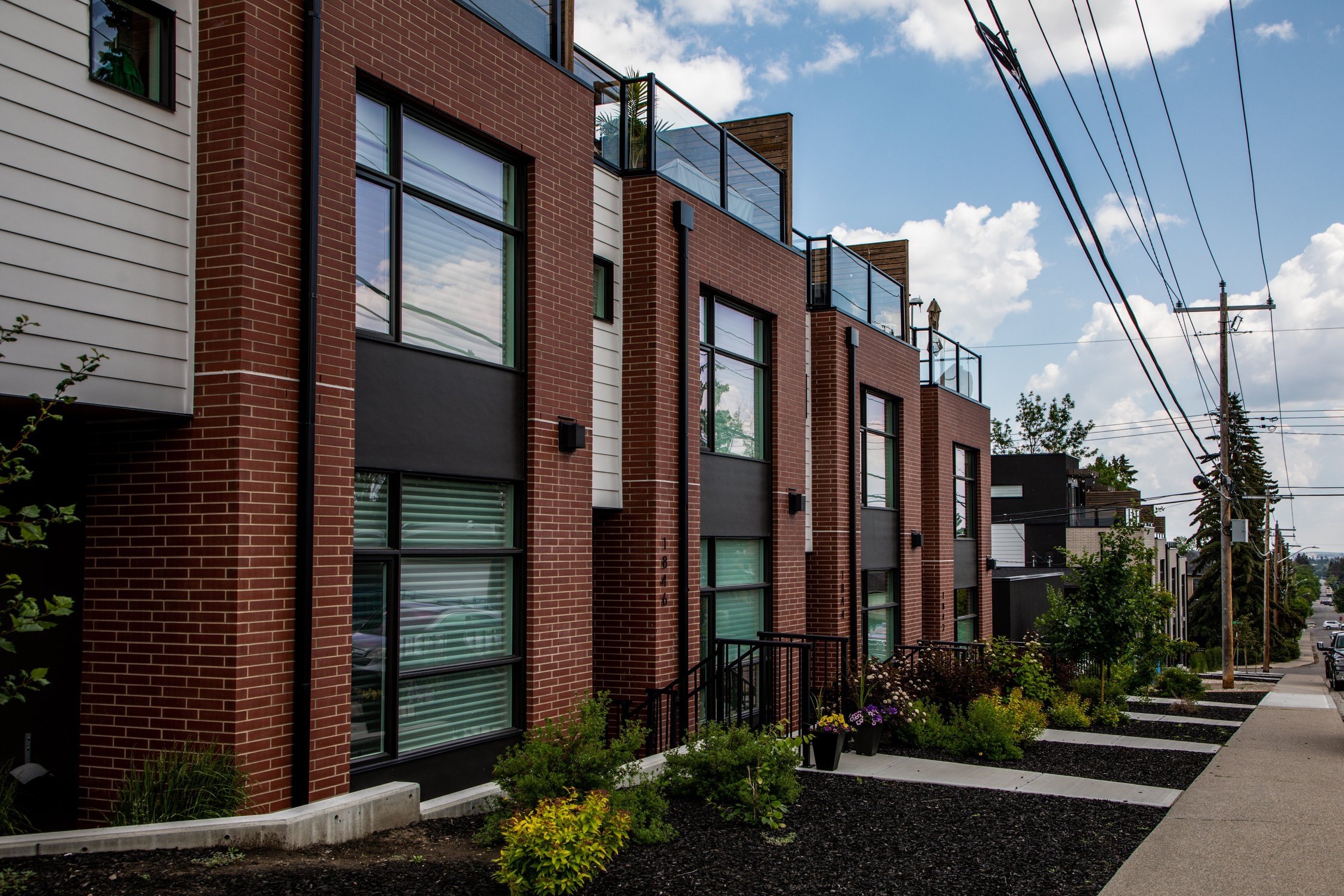 Tom's Portfolio — Deviate Design Inc.