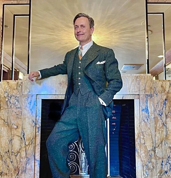 Oviatt Penthouse Tour with Marc Chevalier NOON — Art Deco Society of ...