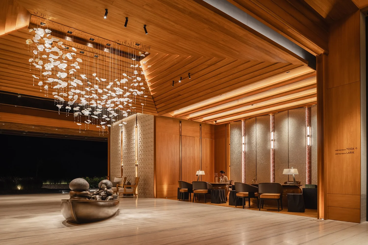 Ta’aktana Luxury Collection Labuan Bajo | Studio Nimmersatt Lighting ...